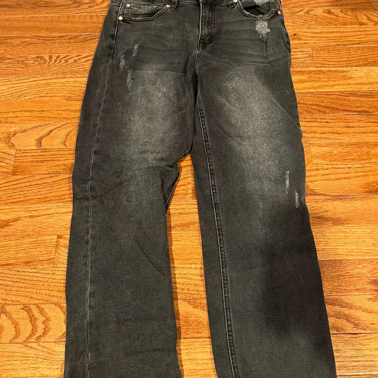 Black Mom Jeans No Rips (JBD) - Condition: Good - | Depop Black Mom Jeans No Rips (JBD) - Condition: Good - | Depop