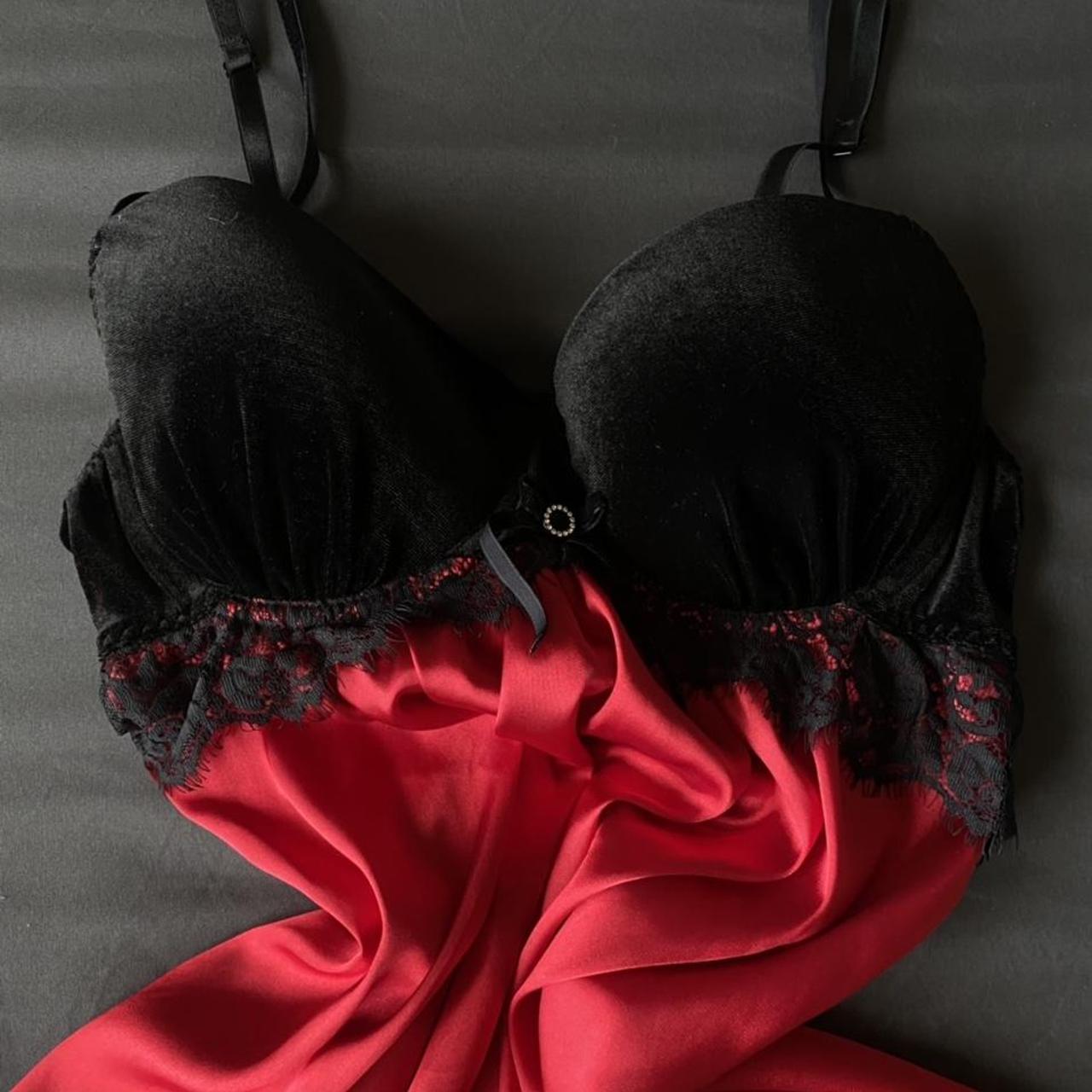 Red and black lingerie slip. 🖤 Very sexy 🖤 Super... - Depop