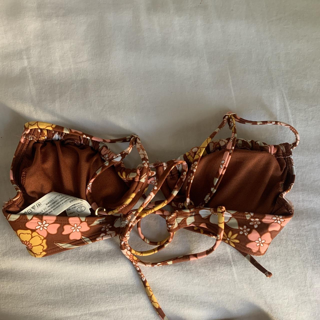 Super good quality holister branded bikini set! i... | Depop