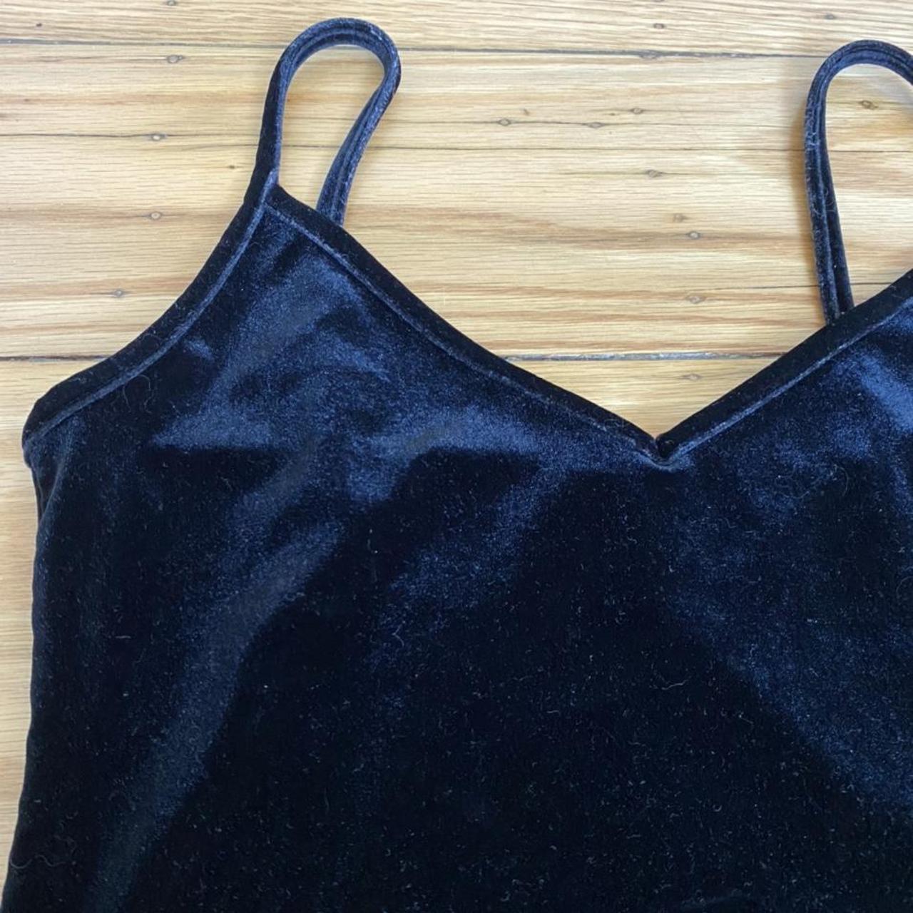 forever 21 black velvet tank top! pretty thick and... - Depop