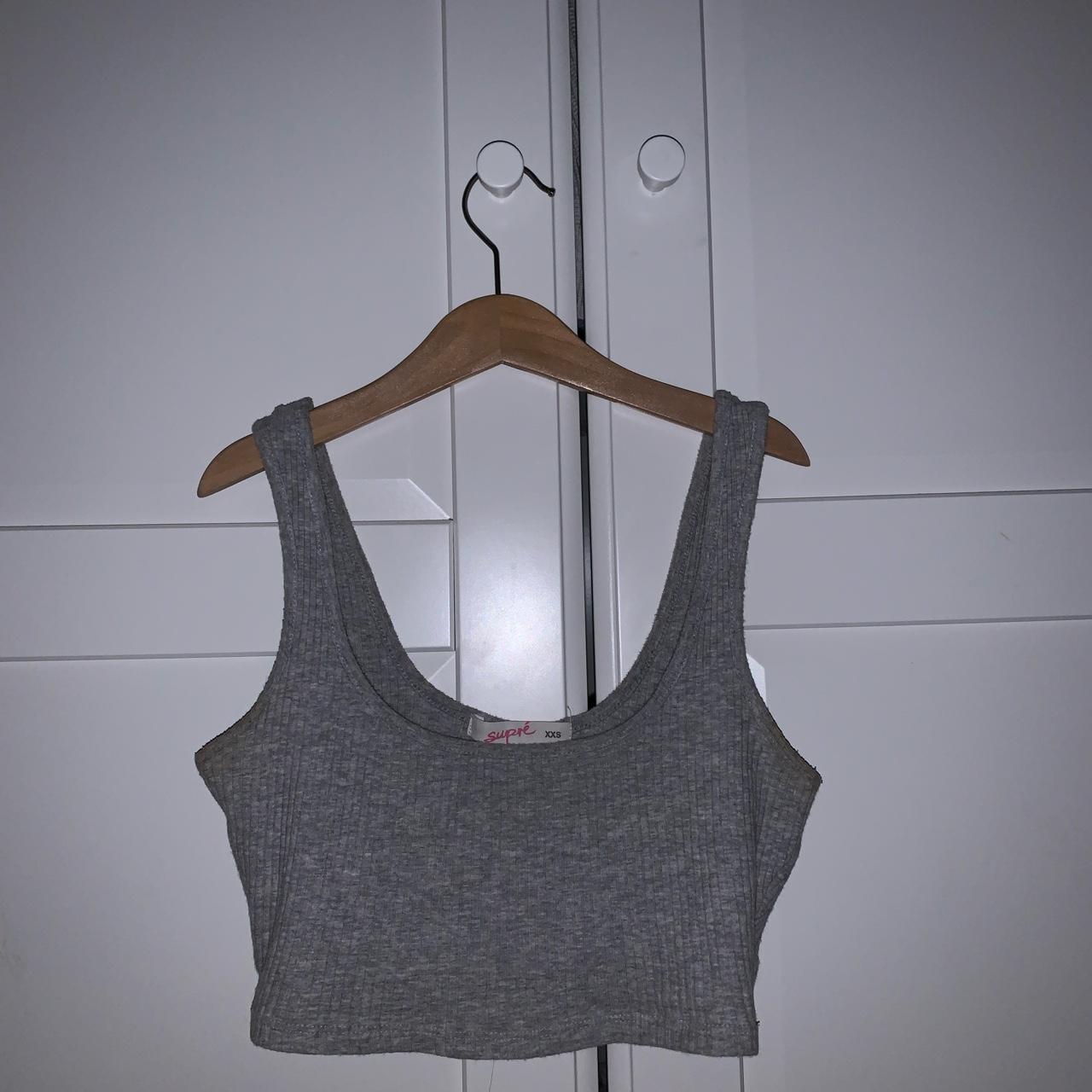 Grey supre sizing xxs - Depop
