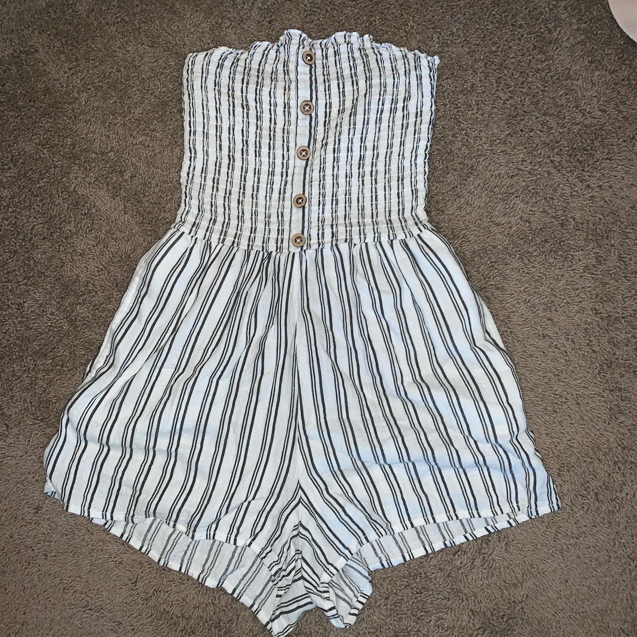 GARAGE White and Navy Striped Strapless Romper ☆Worn... - Depop