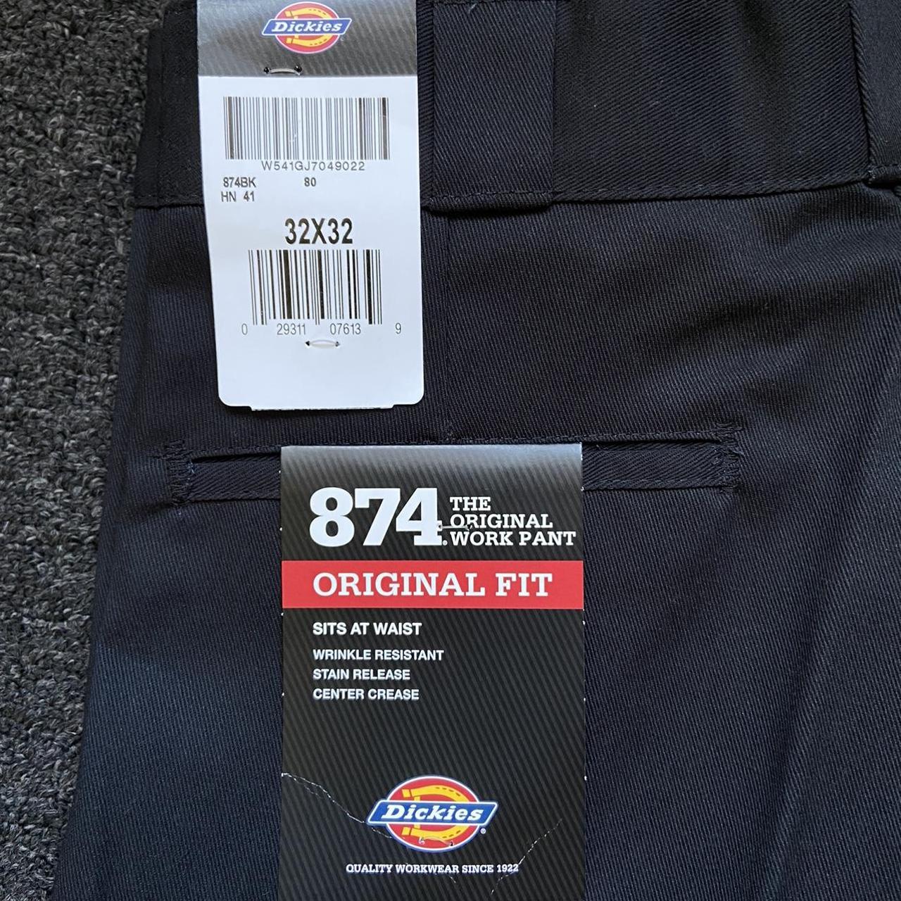 Mens Dickies 874 Original Fit 32x32 (never worn) Black - Depop