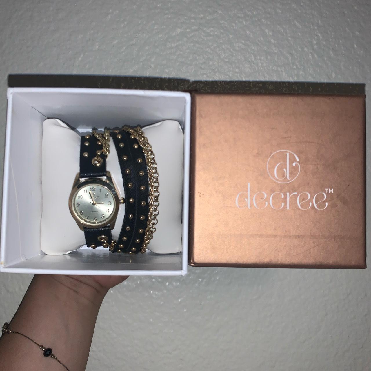 🖤cute black wraparound watch with gold chains... - Depop