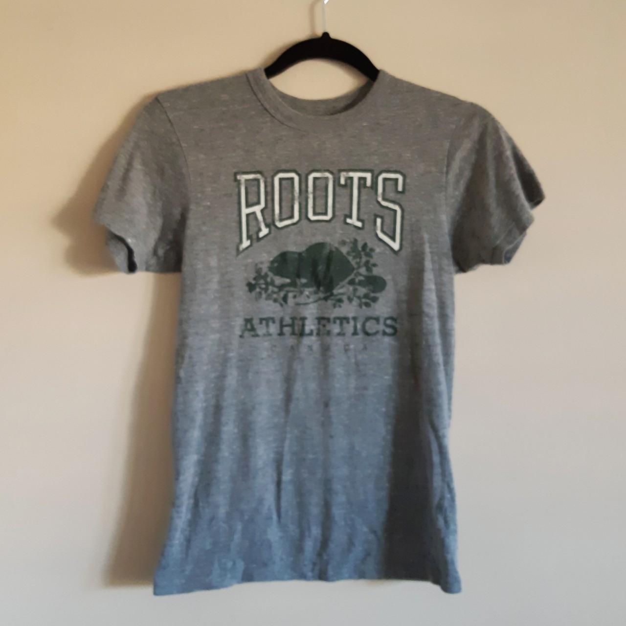⭐ Roots Distressed T-Shirt ⭐ • never worn, great... - Depop