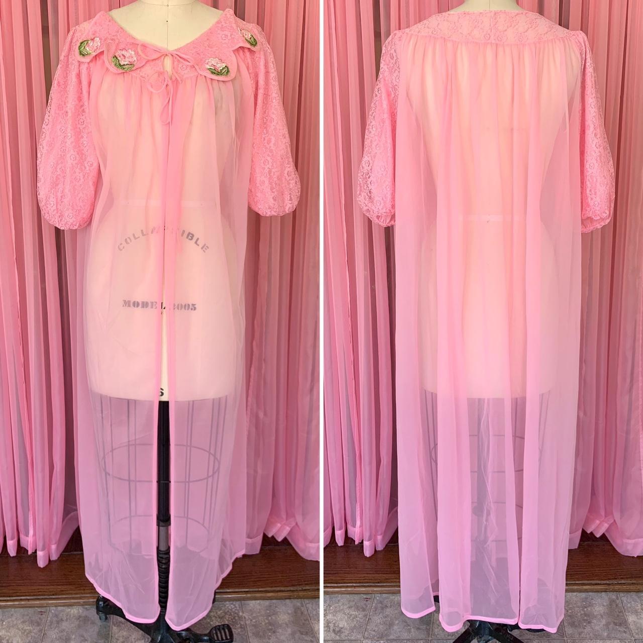Vintage 1950s pink lace duster! So beautiful and... - Depop
