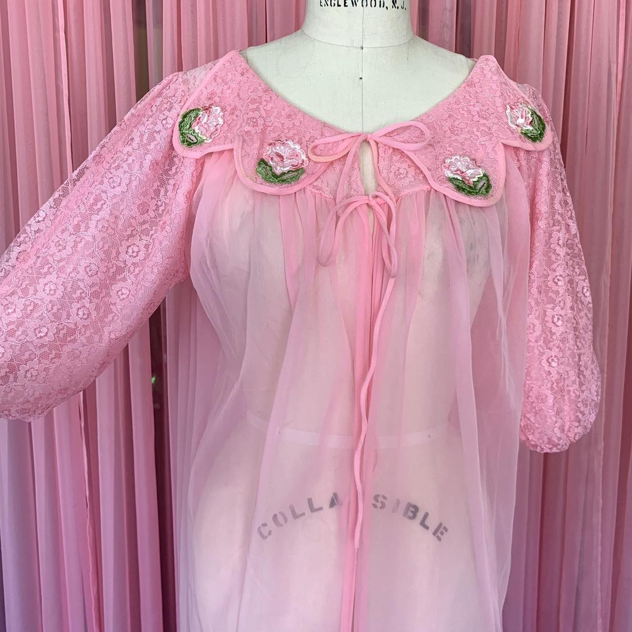 Vintage 1950s pink lace duster! So beautiful and... - Depop