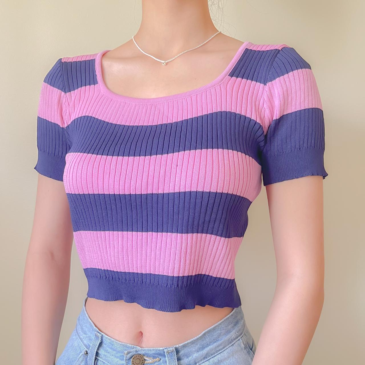 🐈Contrasting Stripes Knitted Crop Top Normal signs... - Depop
