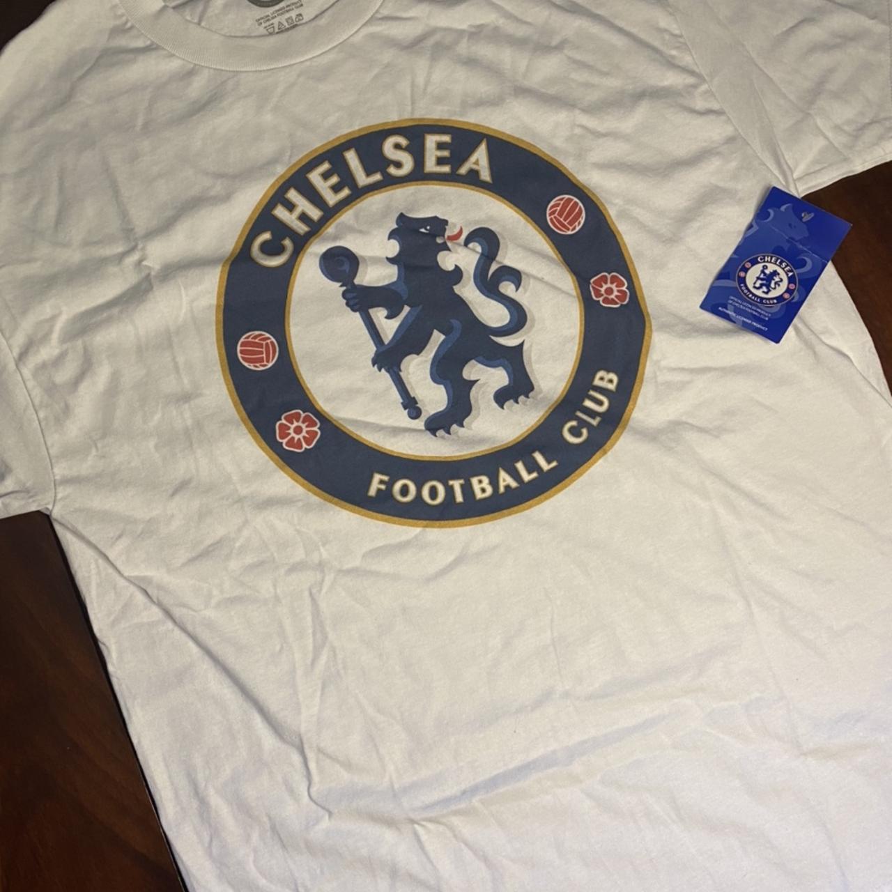 Men's White T-shirt | Depop