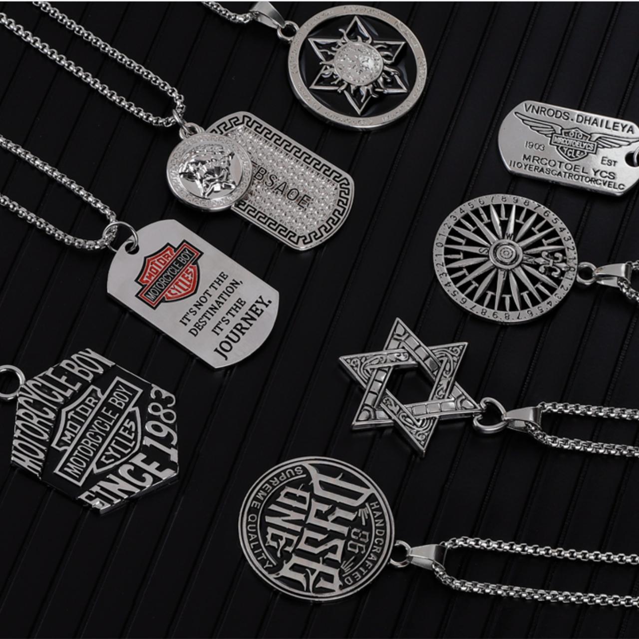 Branded Streetwear Chains/Necklaces + Dog tags //... - Depop