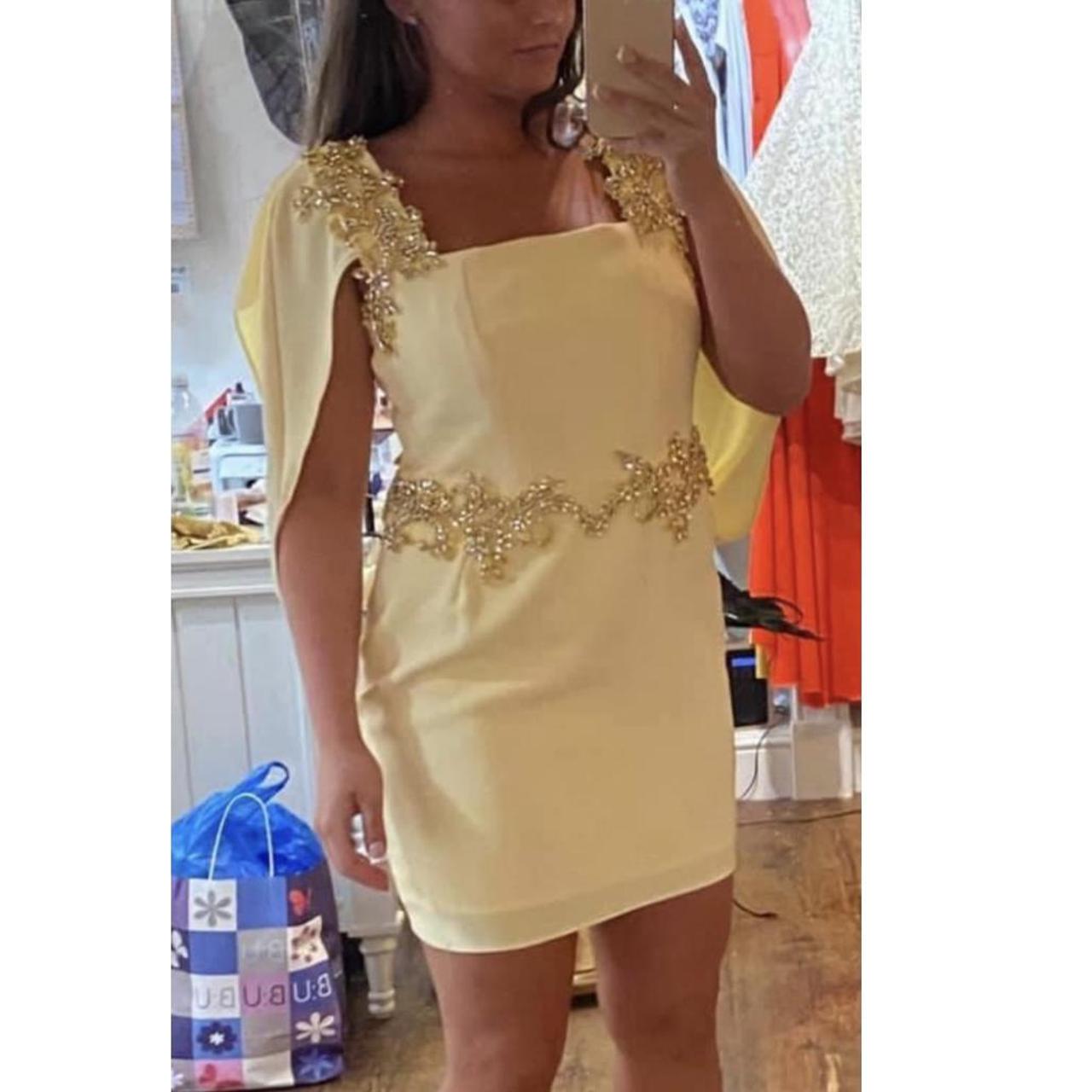 Mark Melia Dress & Fascinator Please message before... - Depop