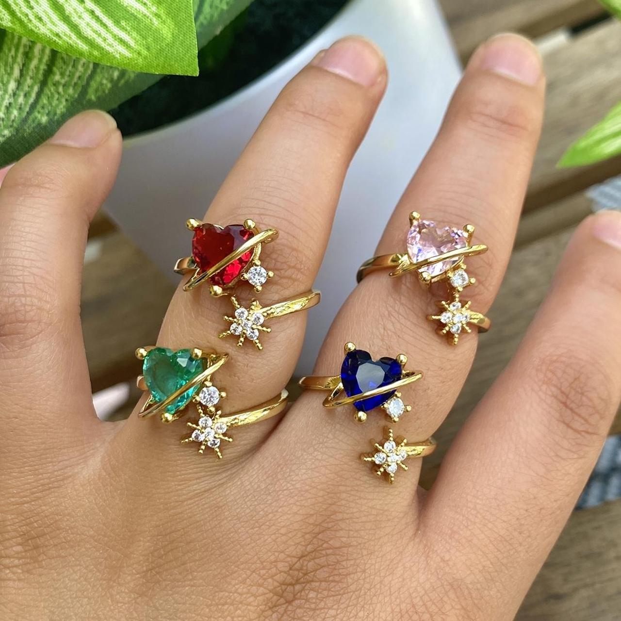 Deep blue gold heart ring with star burst 💖 • 18k... - Depop