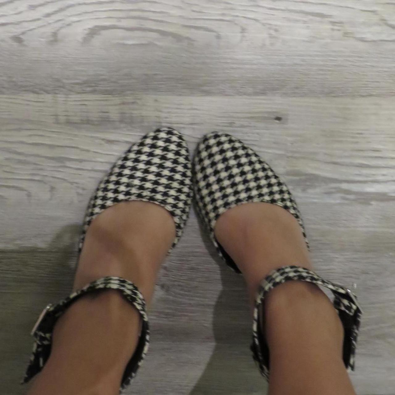 Super cute houndstooth patterned high heels. I would... - Depop