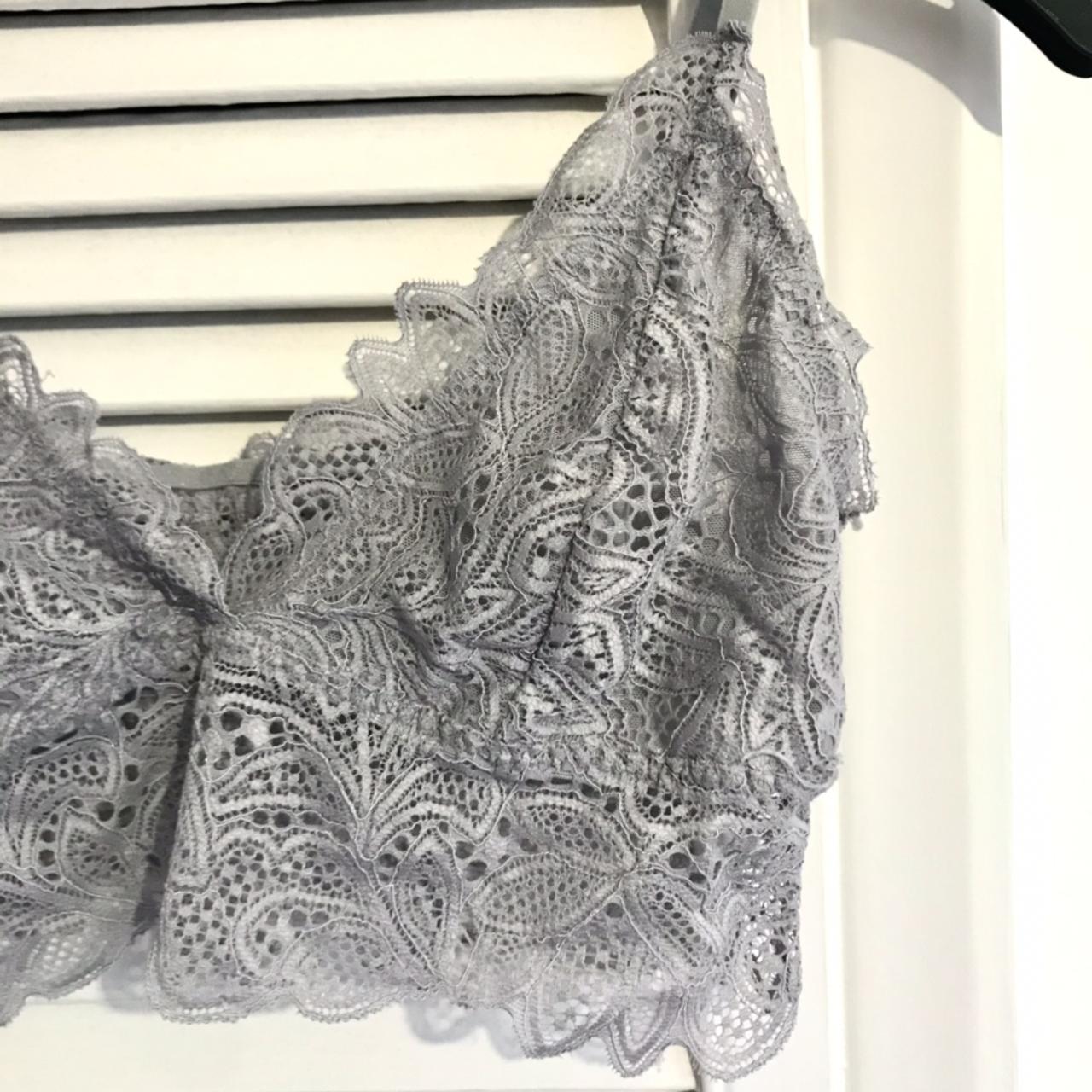 Gorgeous grey lace Primark bralette ☀️ Open to... - Depop