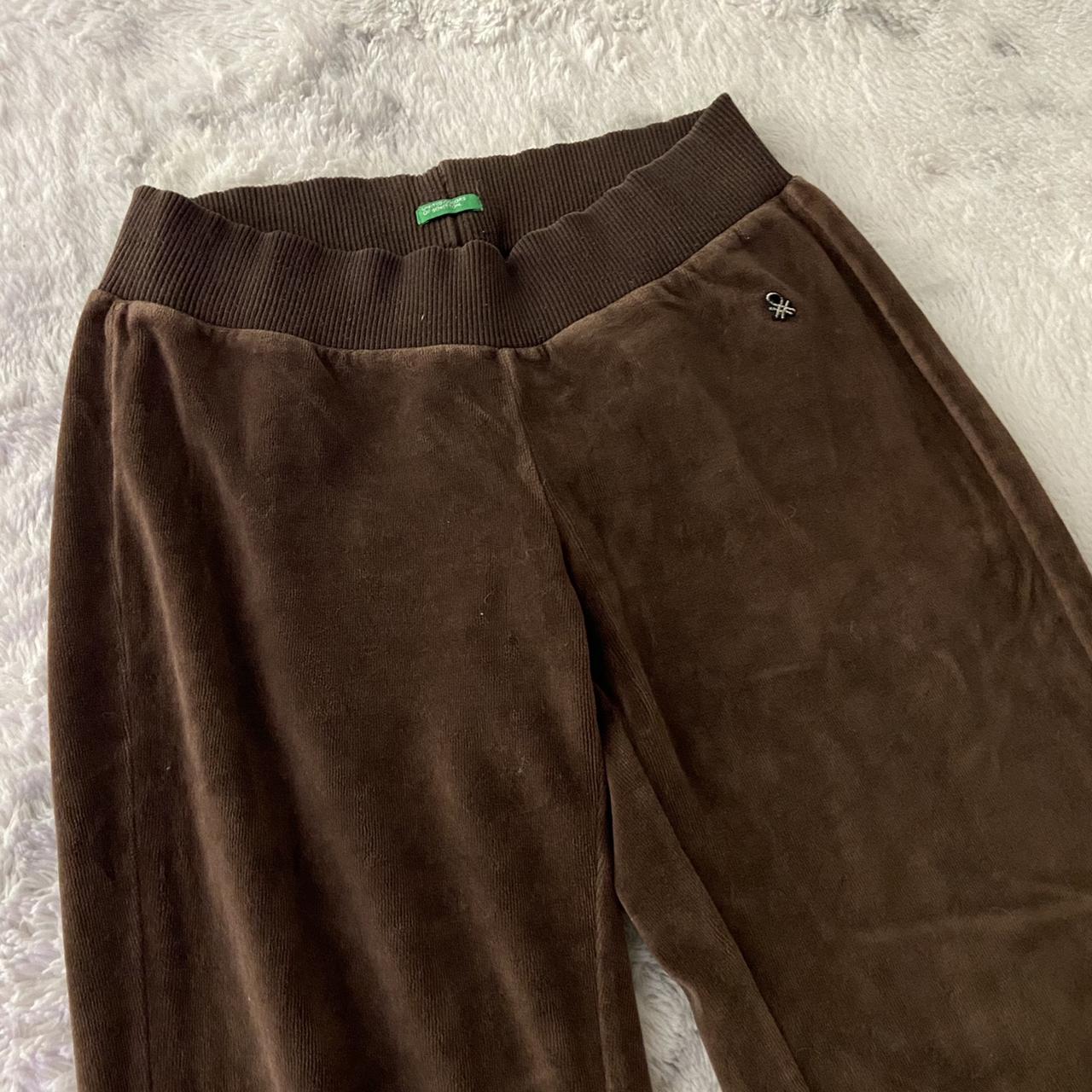 Brown Baggy Yoga Pants - The pants are so cute !!... - Depop