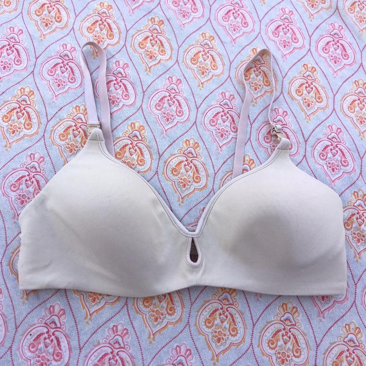 36A Nude & Pink Wireless Bra Adjustable... - Depop