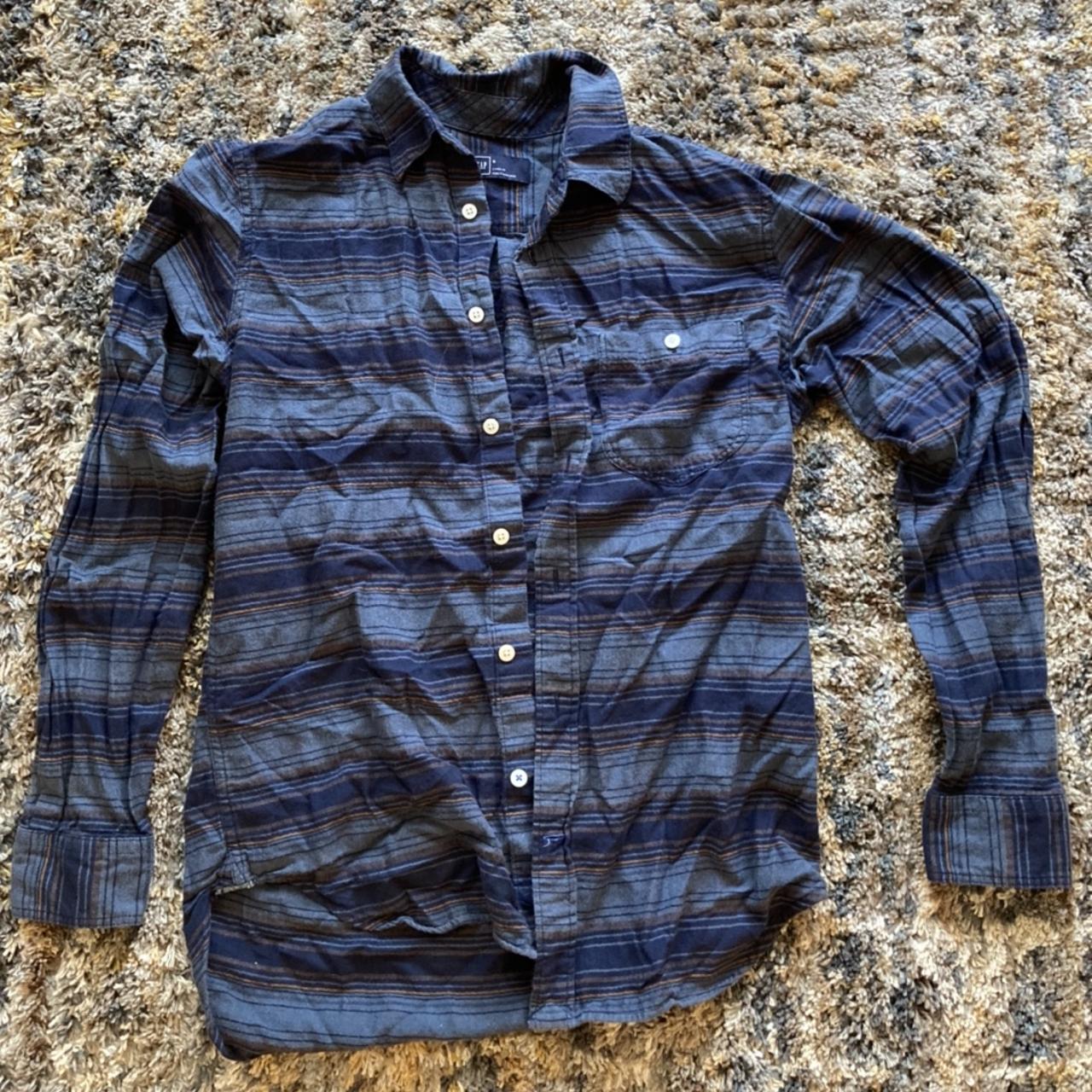 Gap striped blue button up. #gap #buttonup #skate - Depop