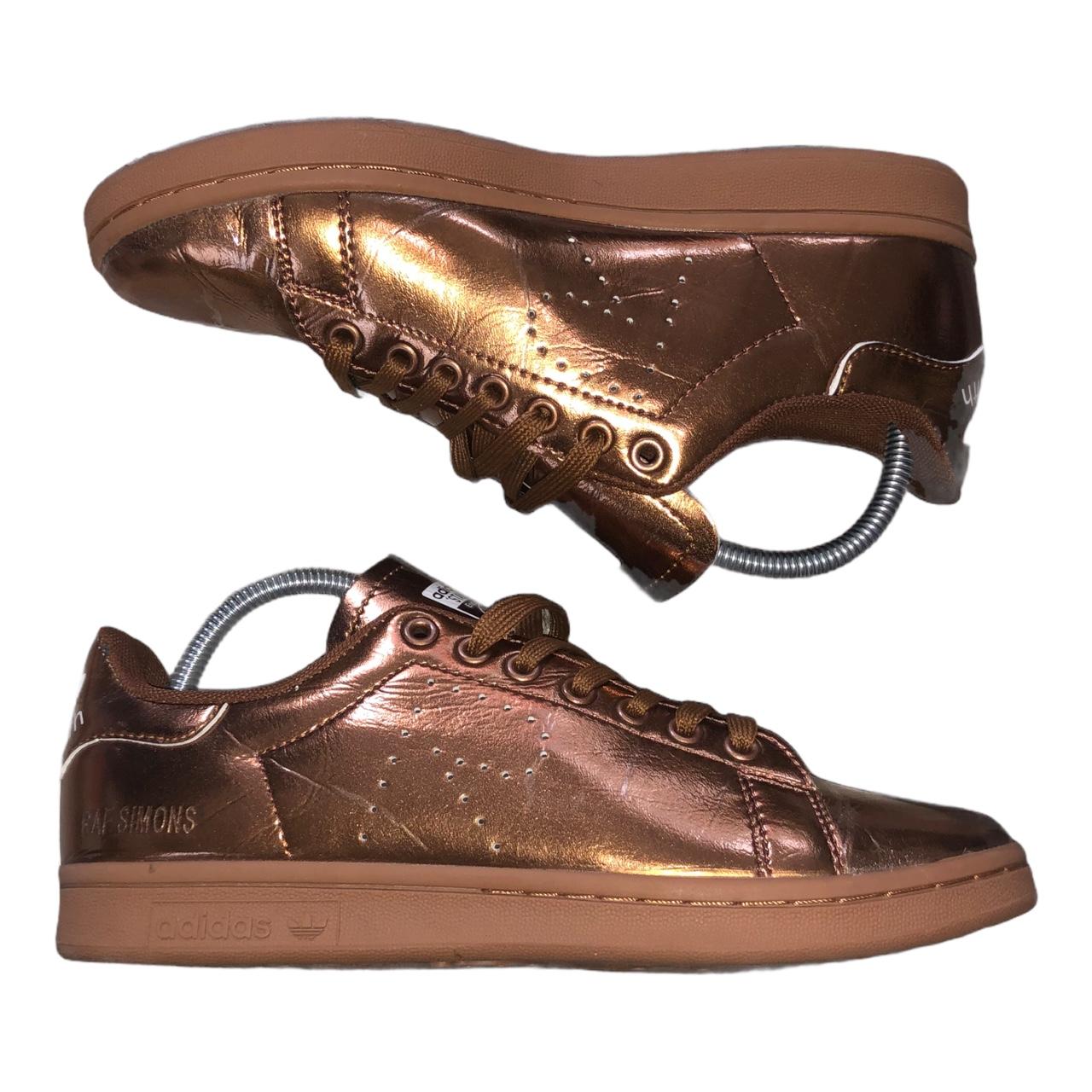 Men's Gold Trainers | Depop