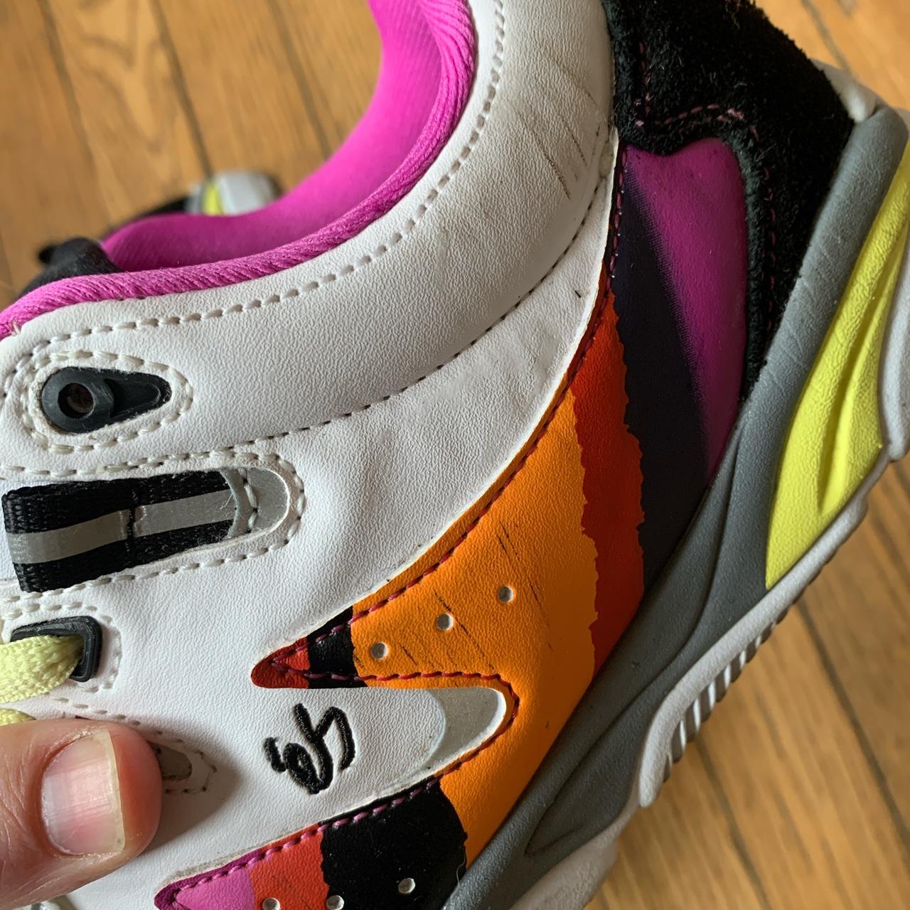 éS symbol skate shoe Size 9 men’s Unique 2000’s... - Depop