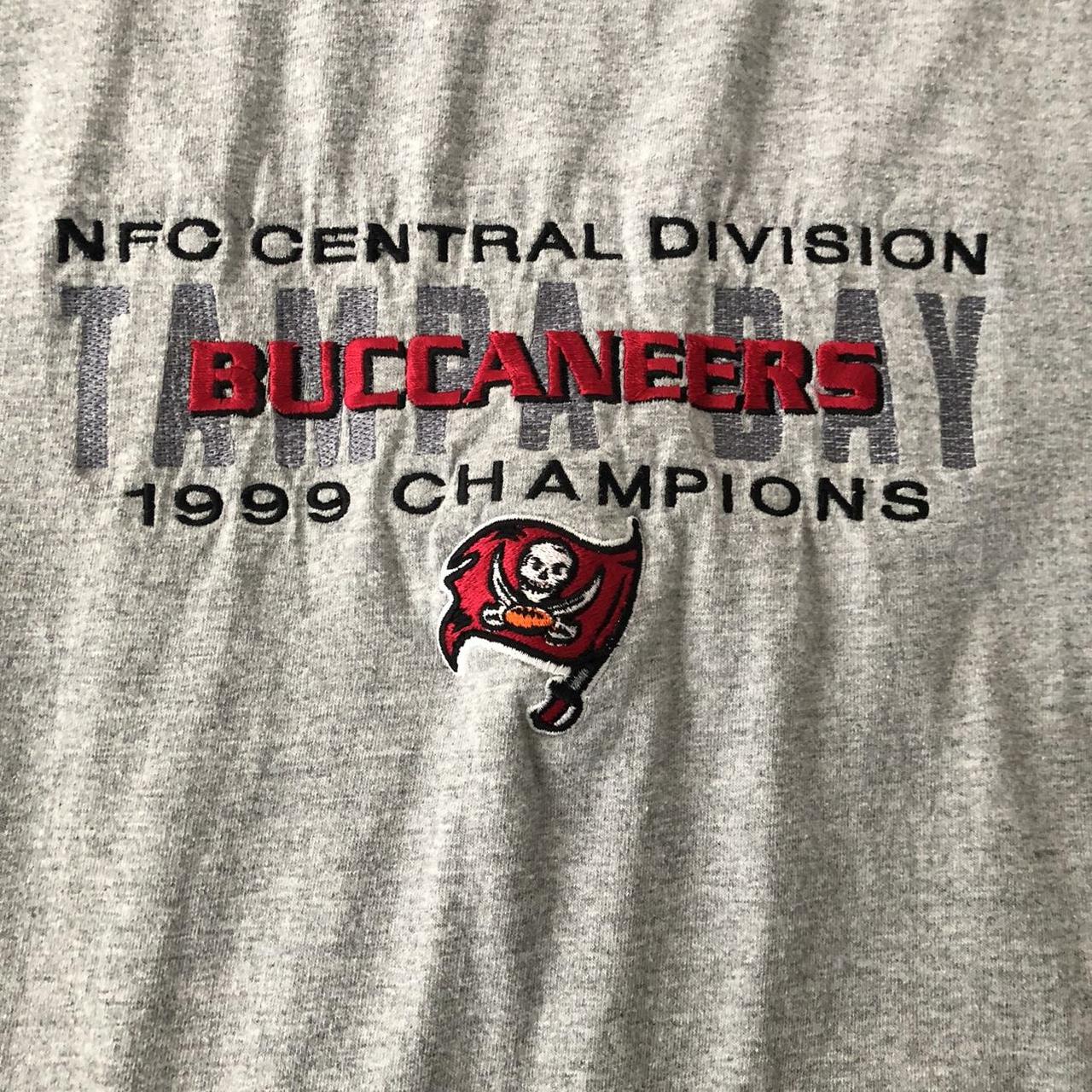 Lee Sports embroidered 1999 Tampa Bay Buccaneers... - Depop
