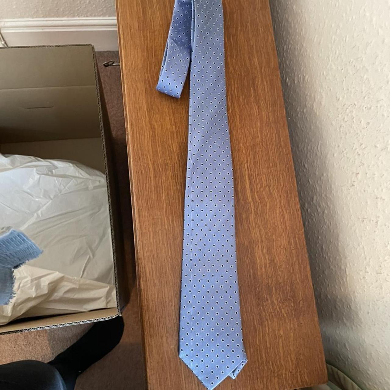 Austin Reed blue tie with navy polka dots. 100% pure... - Depop