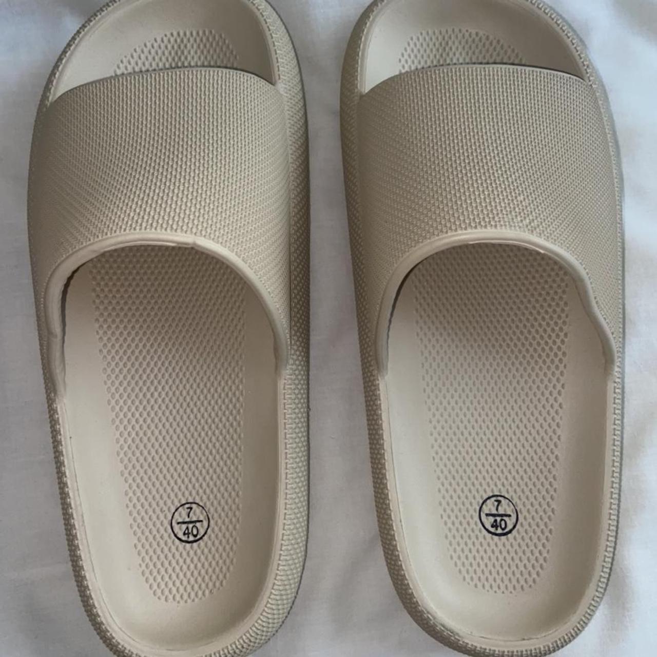 11 Degrees Women's Slides | Depop