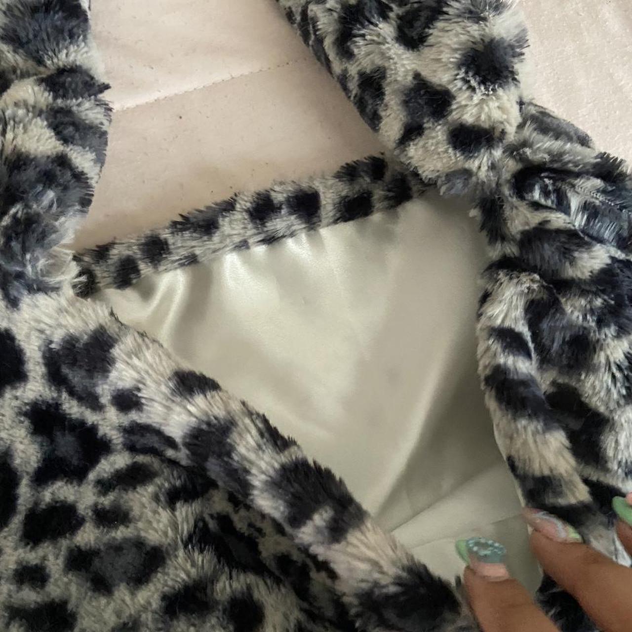 Snow Leopard Fluffy tote bag 15x12 Pm for... - Depop