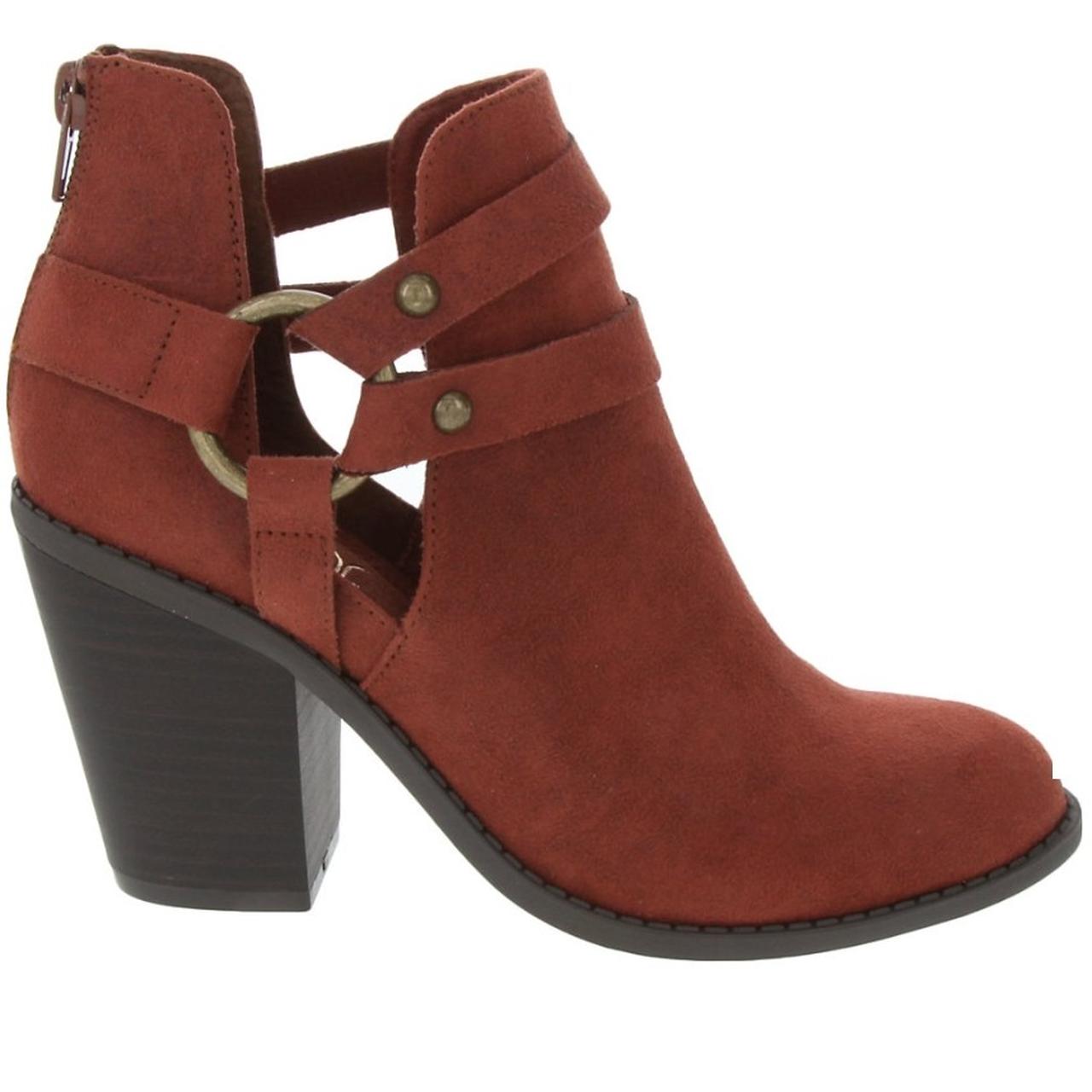 Sugar Vini rusty brick red ankle western style... - Depop