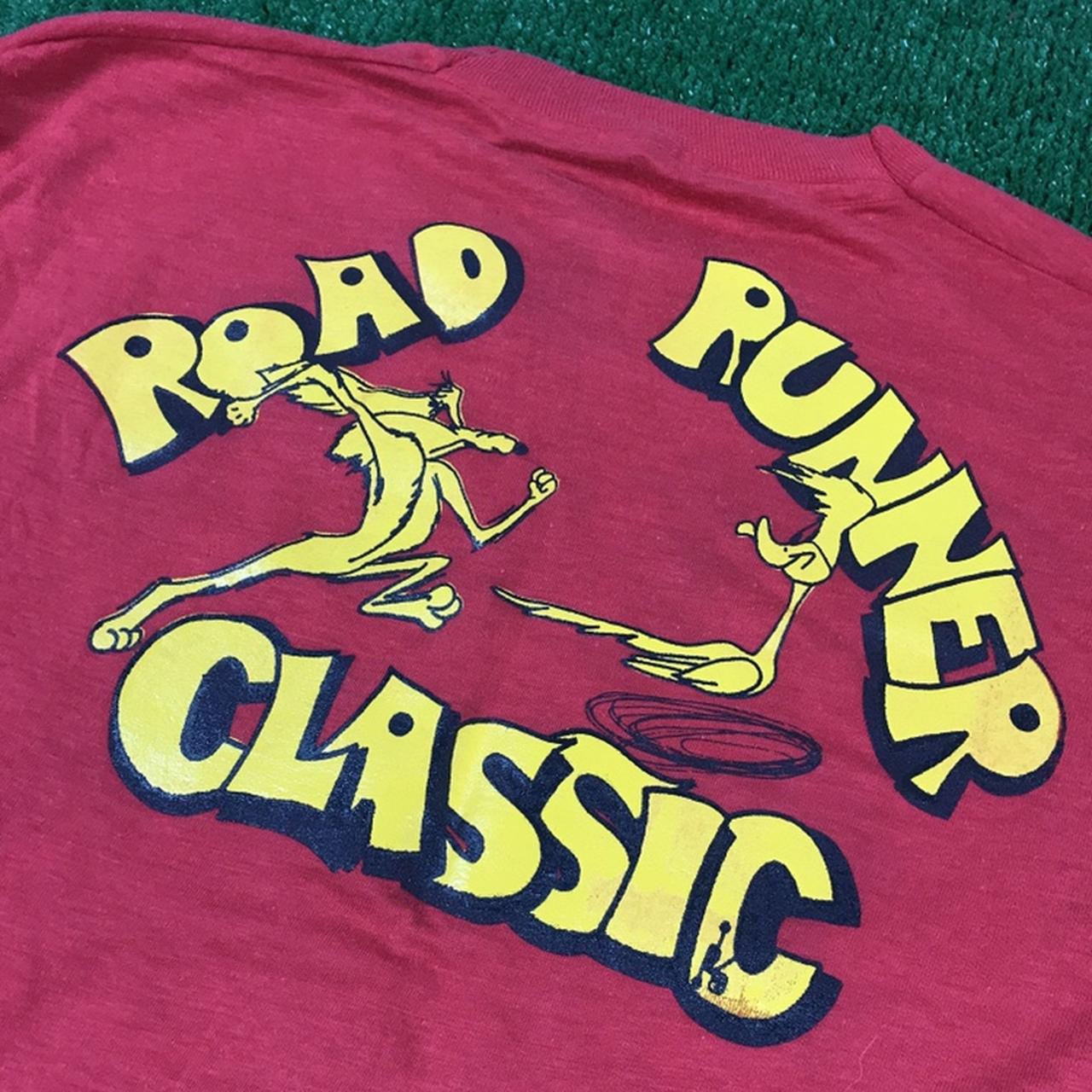 Vintage 80’s Road Runner Sleeveless Tee Size Medium... - Depop