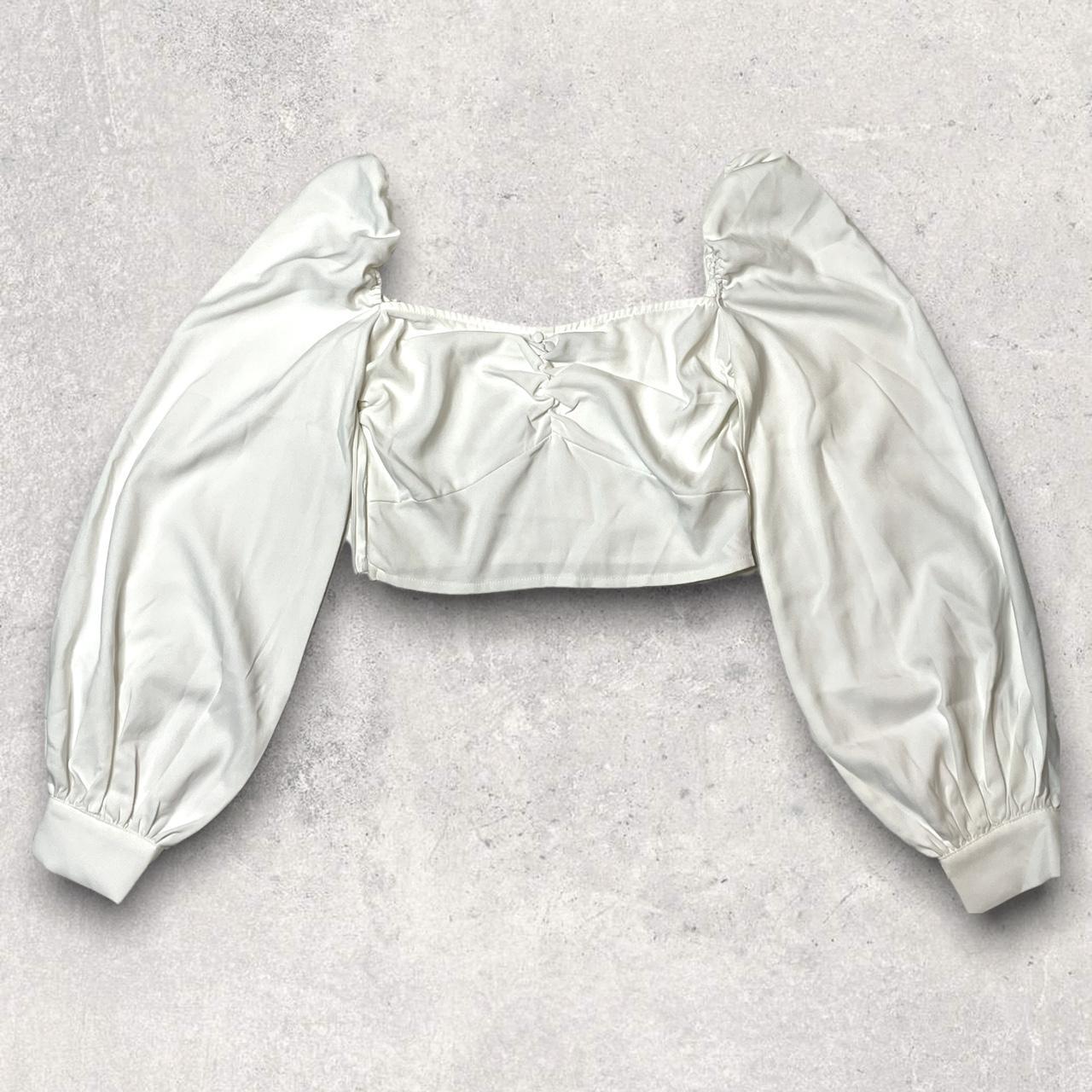 PrettyLittleThing White Balloon Sleeve Crop Top - Depop