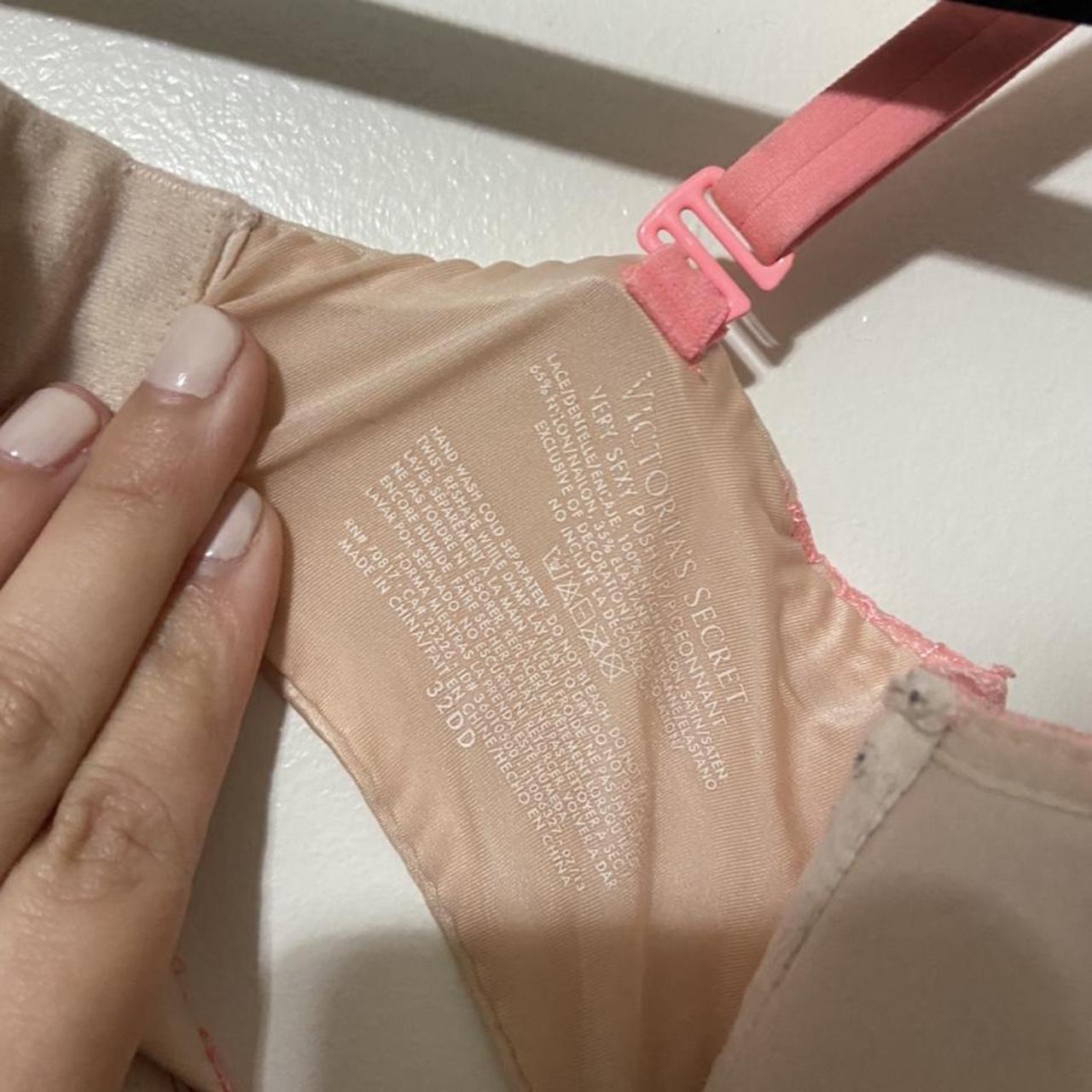 Victoria's Secret Women's Bra | Depop