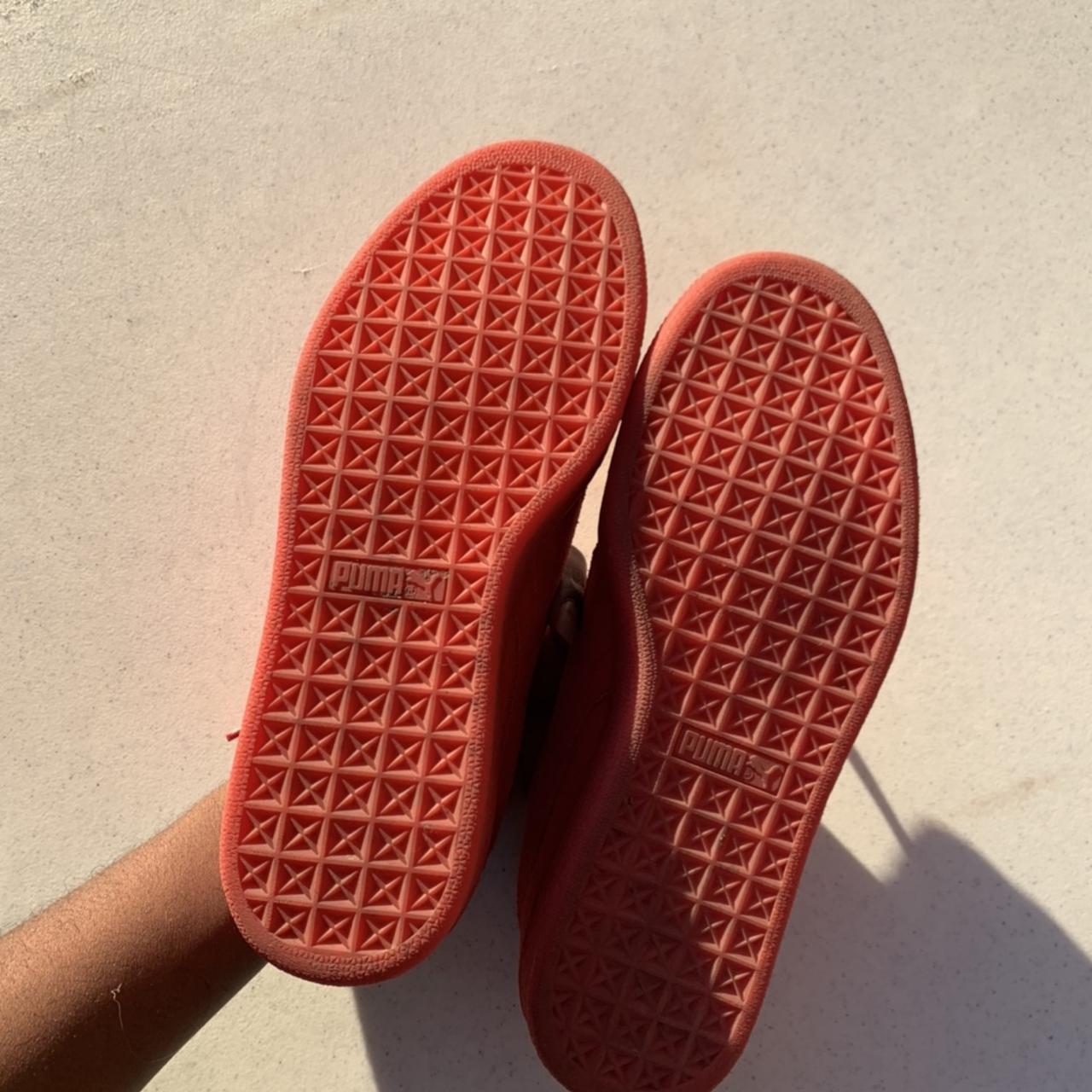 Bright red puma shoes!! 🍓 These shoes have a suede... - Depop