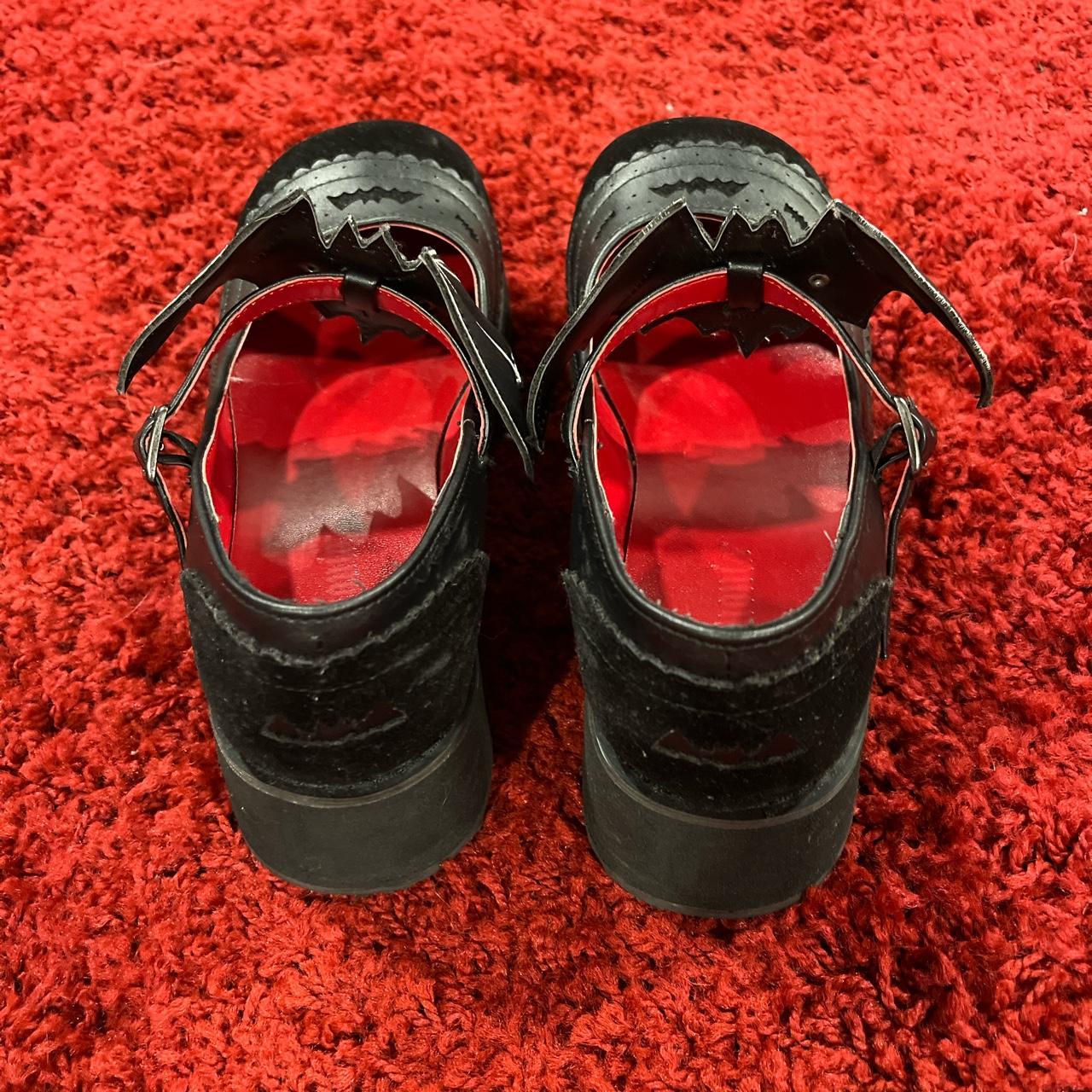 DEMONIA SPRITE 09 2 1/4” platform no flaws, just... - Depop