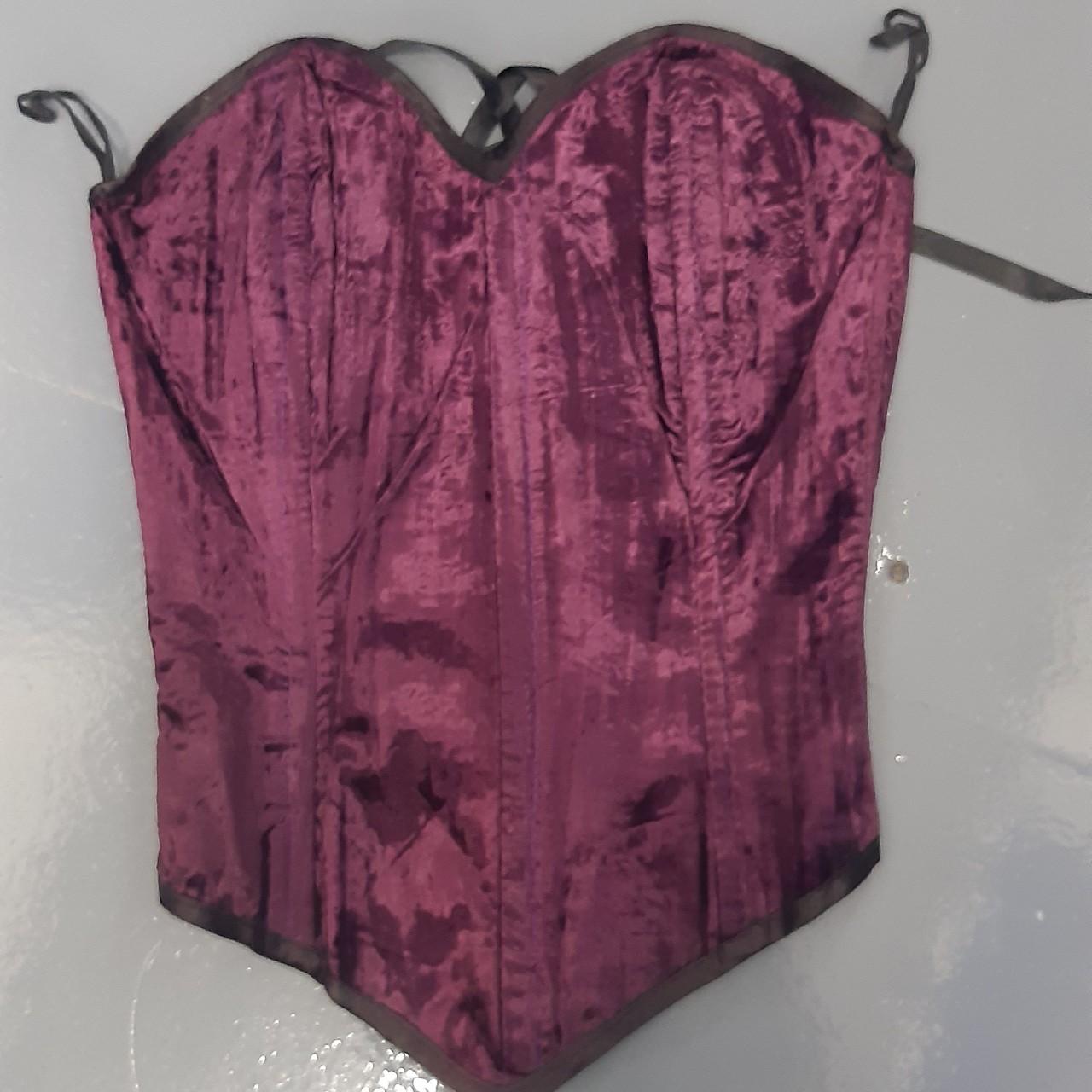 Rare 90s Trad basque in luxurious Purple crushed... - Depop