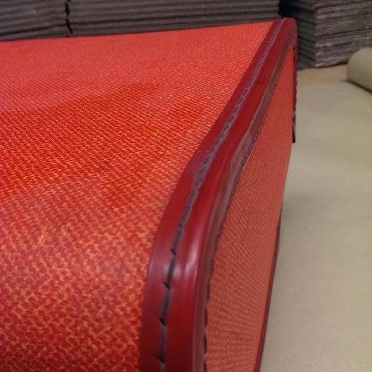 Vintage Cheney of England Suitcase. In immaculate... - Depop