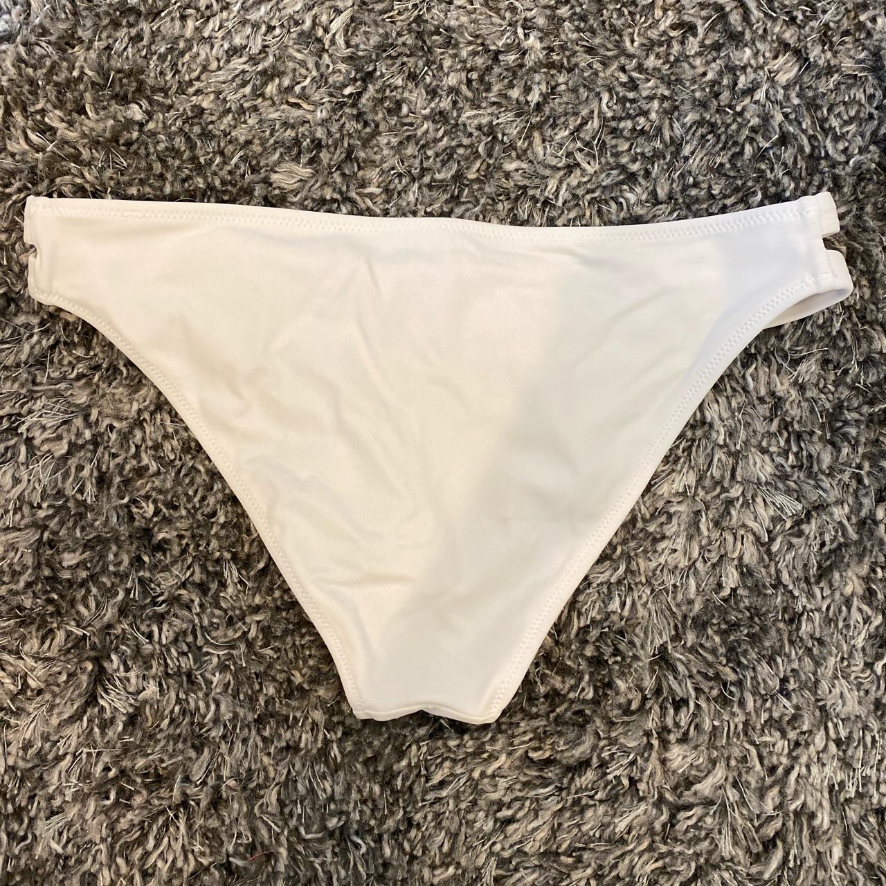 Shade and shore white swimsuit bottoms. Size medium.... - Depop