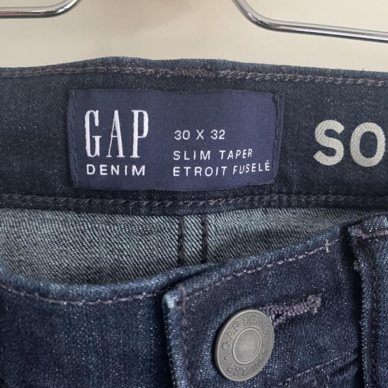 Gap Men's Navy Jeans | Depop