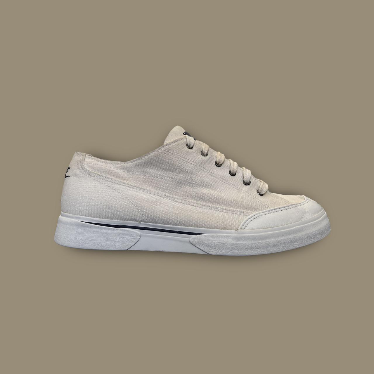 (GRAIL) Nike: GTS (Cream/White/Navy) (1994) (Unisex)... - Depop