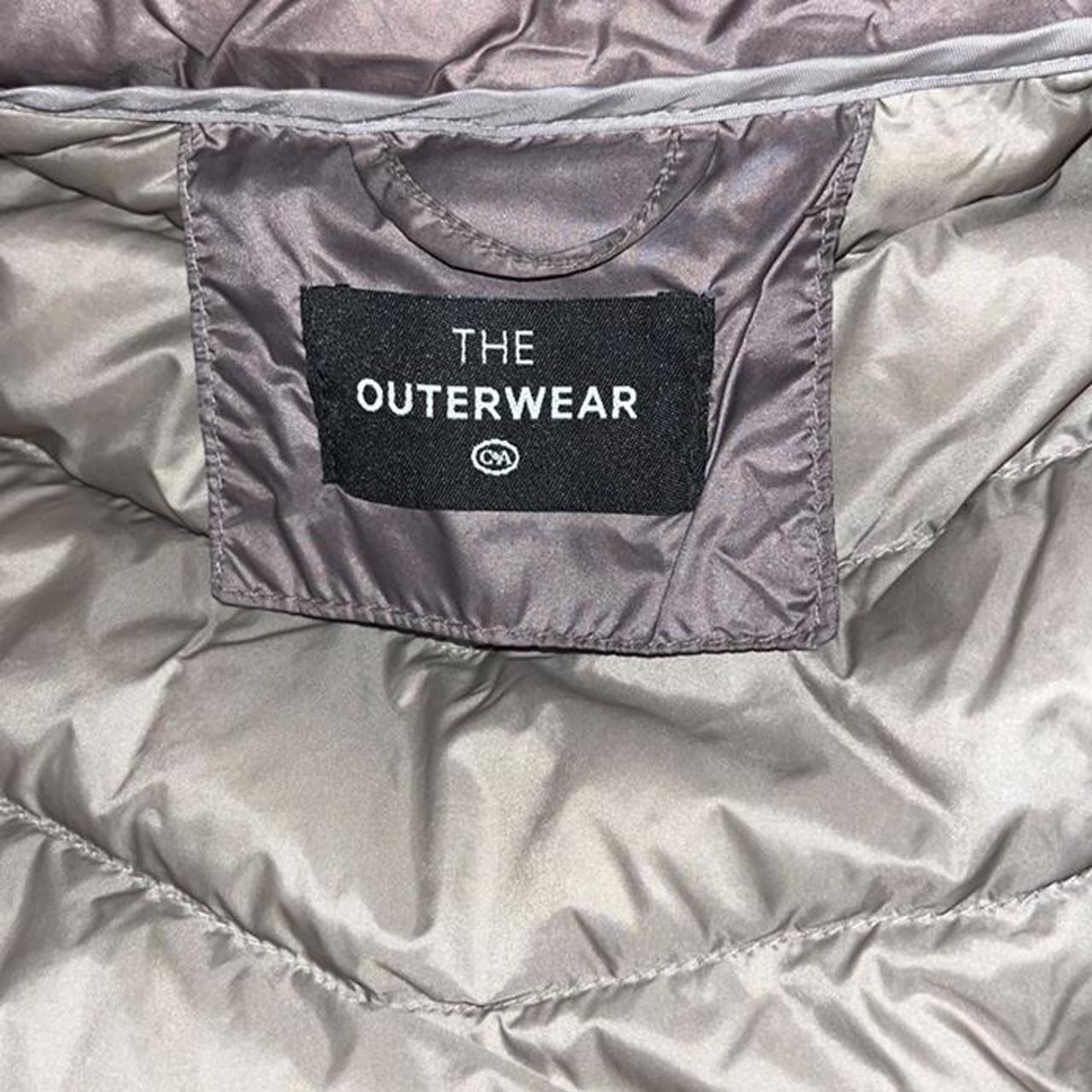 The outerwear puffer jacket - This cute grey puffer... - Depop
