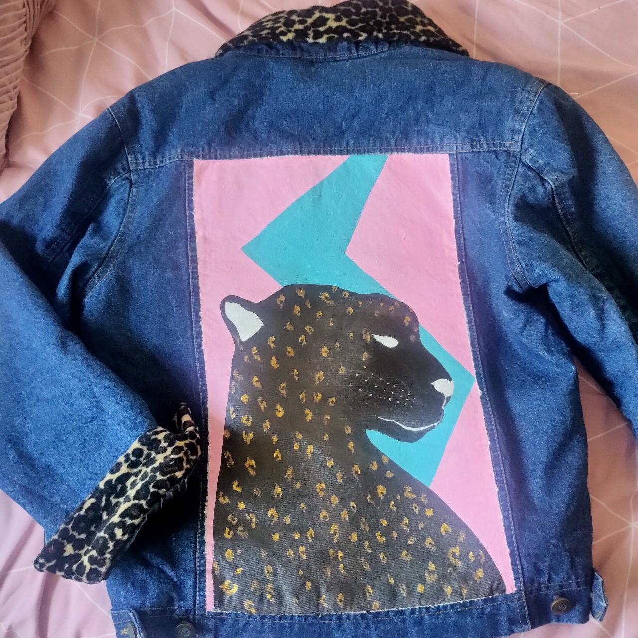 Vintage denim jacket with leopard print trim collars... - Depop