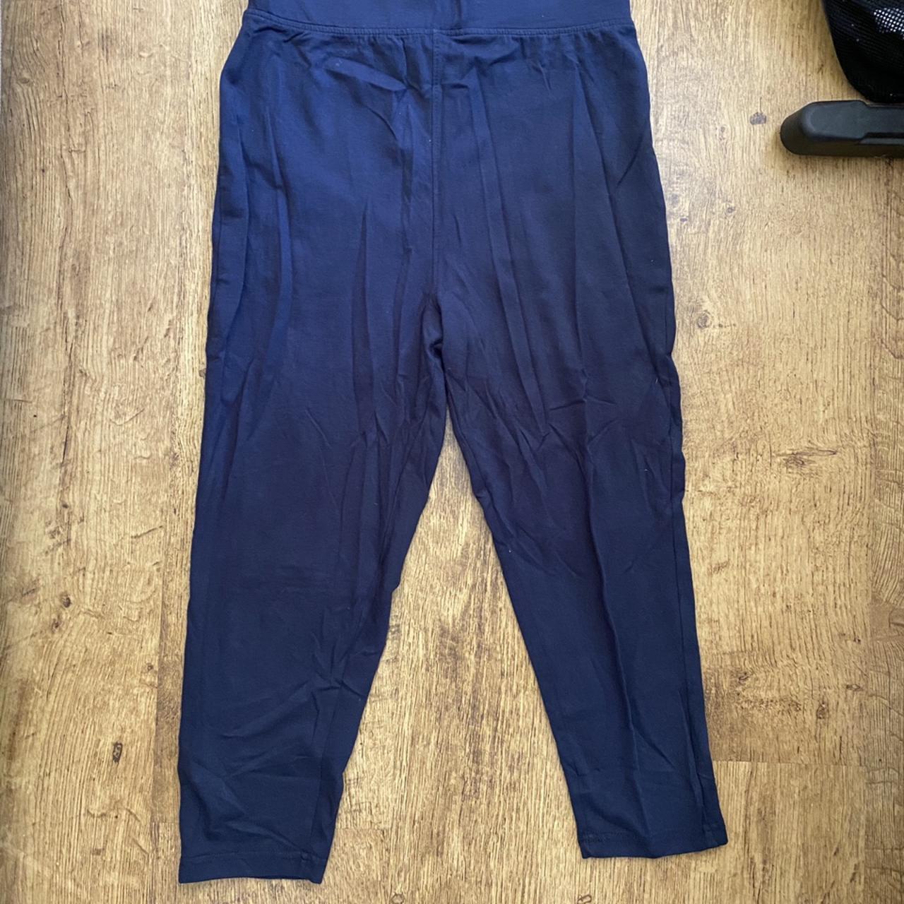 FREE SHIPPING - Missguided cropped leggings - grey... - Depop