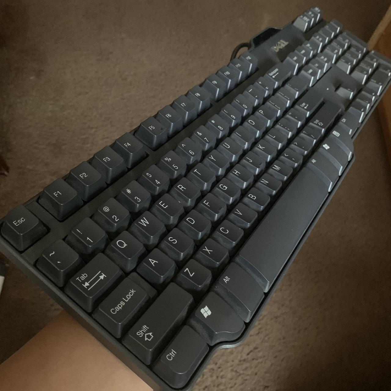 Dell RT7D50 W7658 Wired Keyboard #keyboard... - Depop