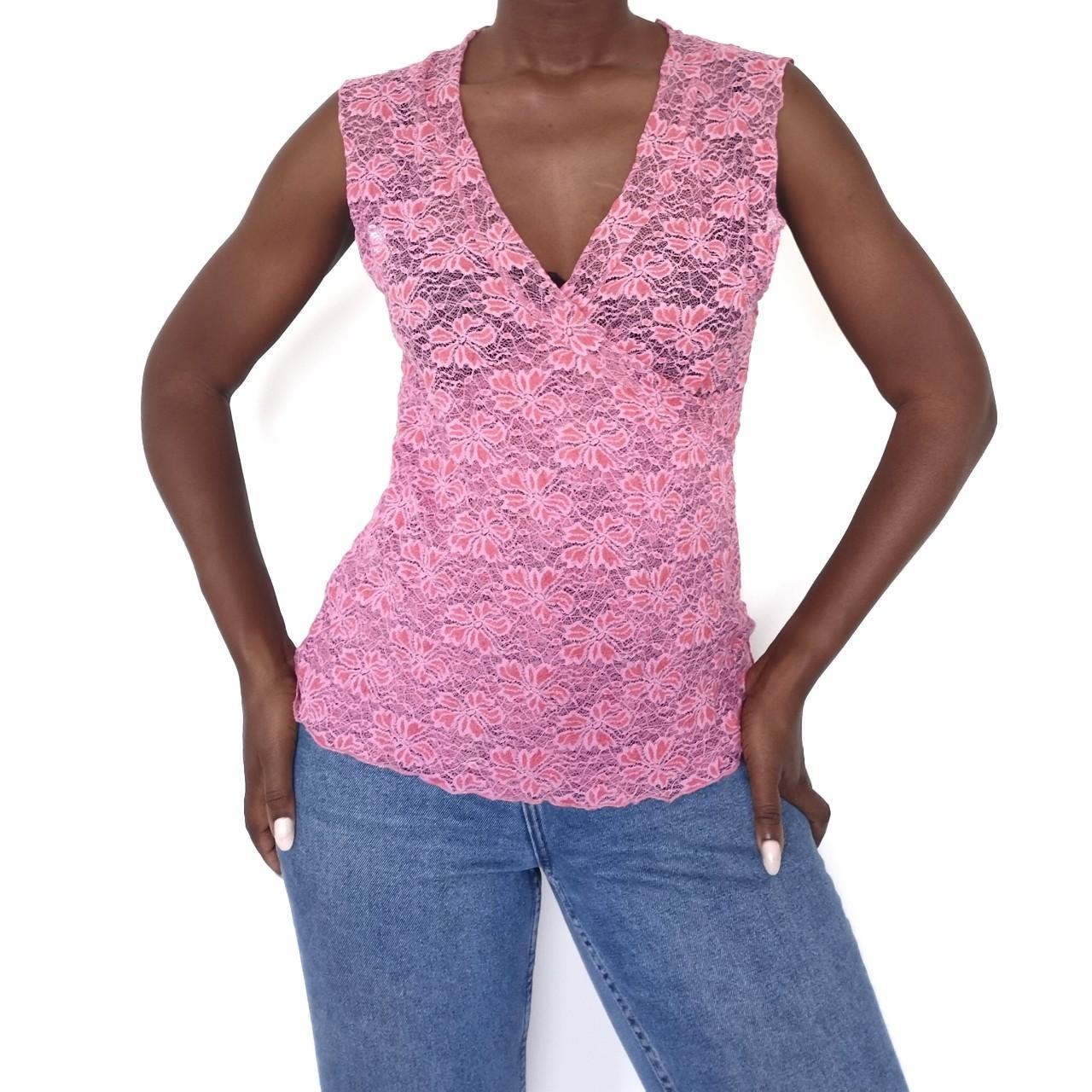 Cute lace pink top Very stretchy size 14 Model -... - Depop