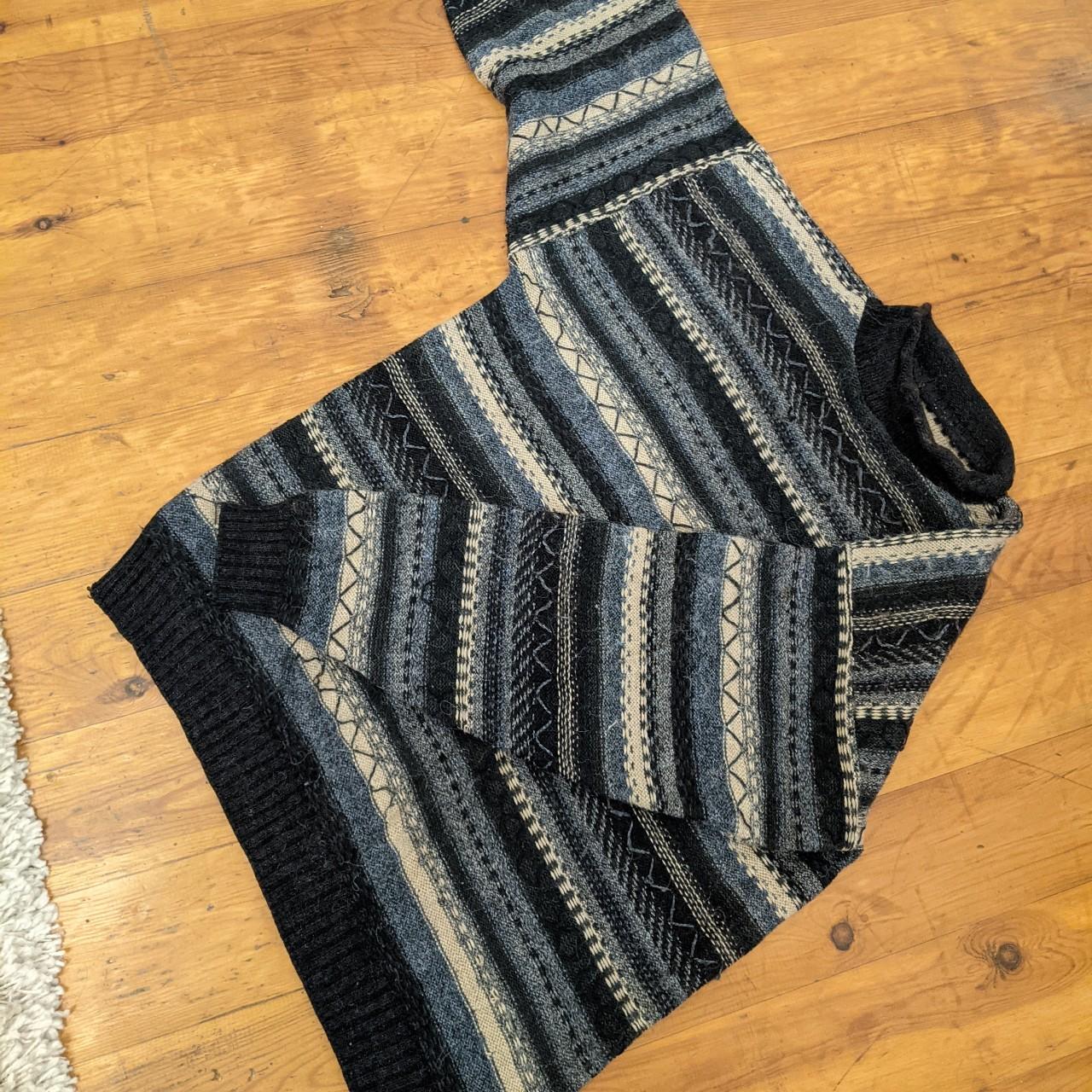 Vintage Patterned Jumper Retro Style Super cosy... - Depop