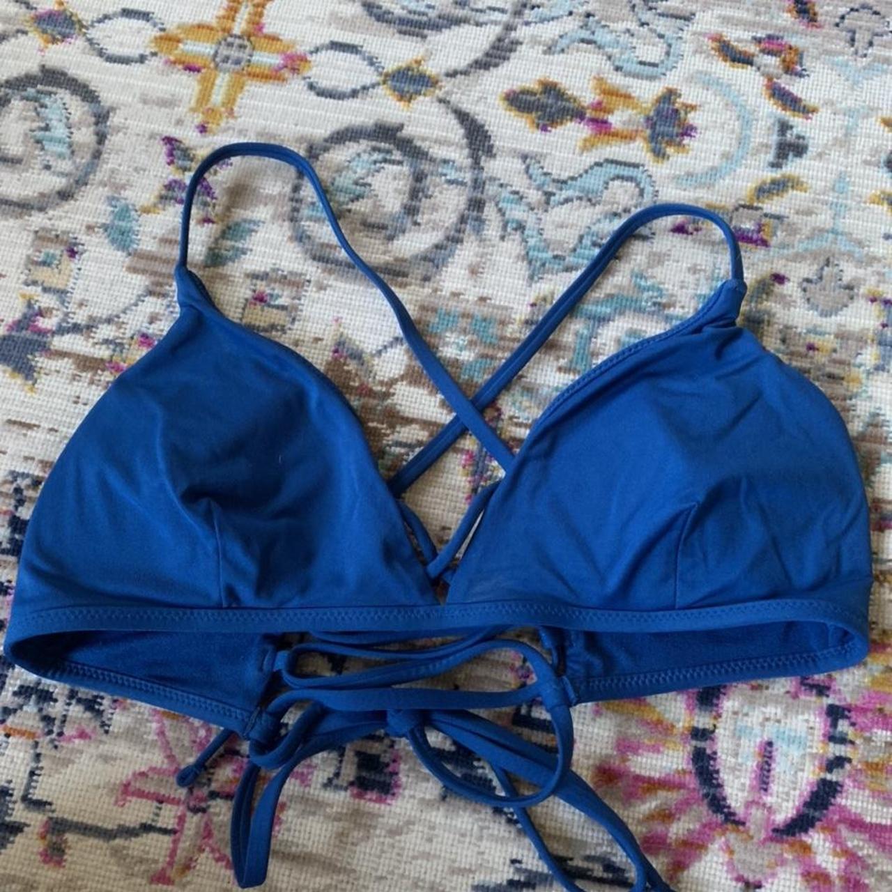 athleta bikini top - Depop