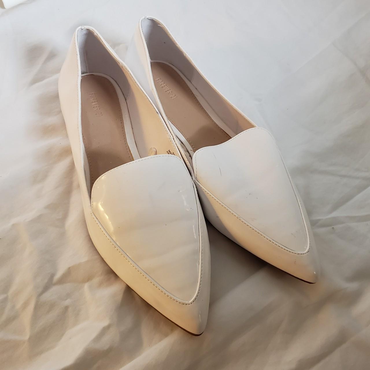 White women's flats -Womens size 9.5 -Pointed toe... - Depop