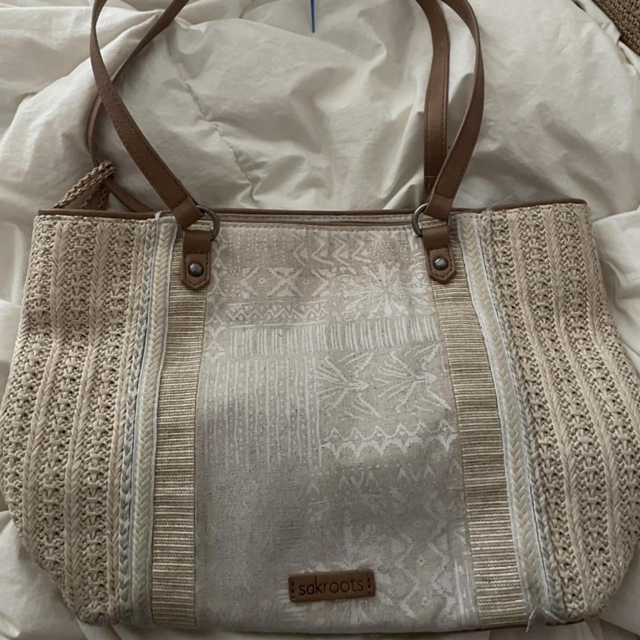 super cute sakroots purse (has a super cute beachy... - Depop