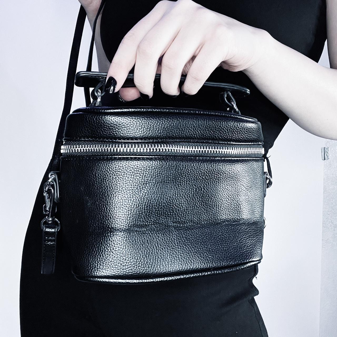 [CHECK BIO BEFORE PURCHASE] ⚠️ [ITEM DESCRIPTION] >... - Depop