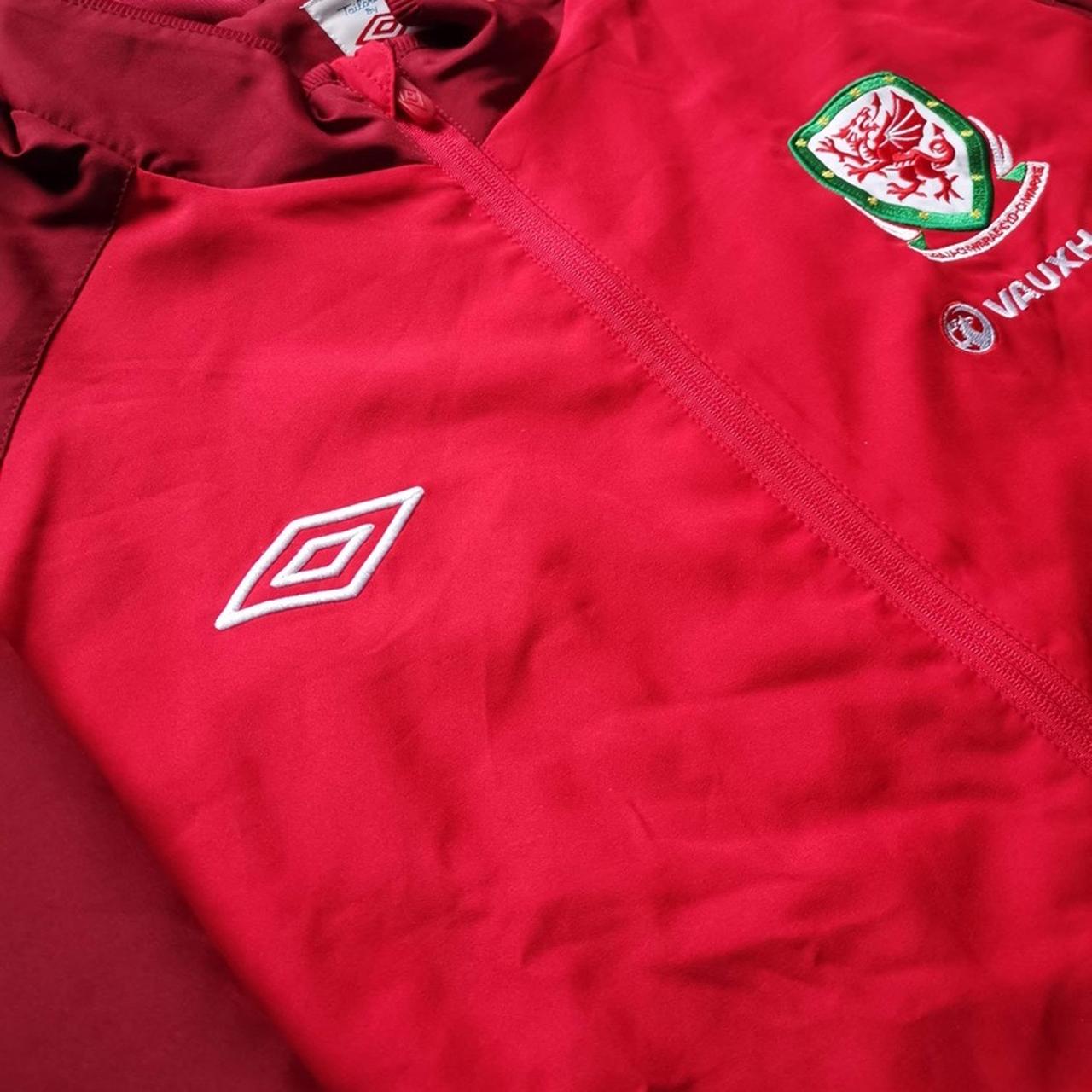 2012-13 Wales Training Jacket Size: XL... - Depop