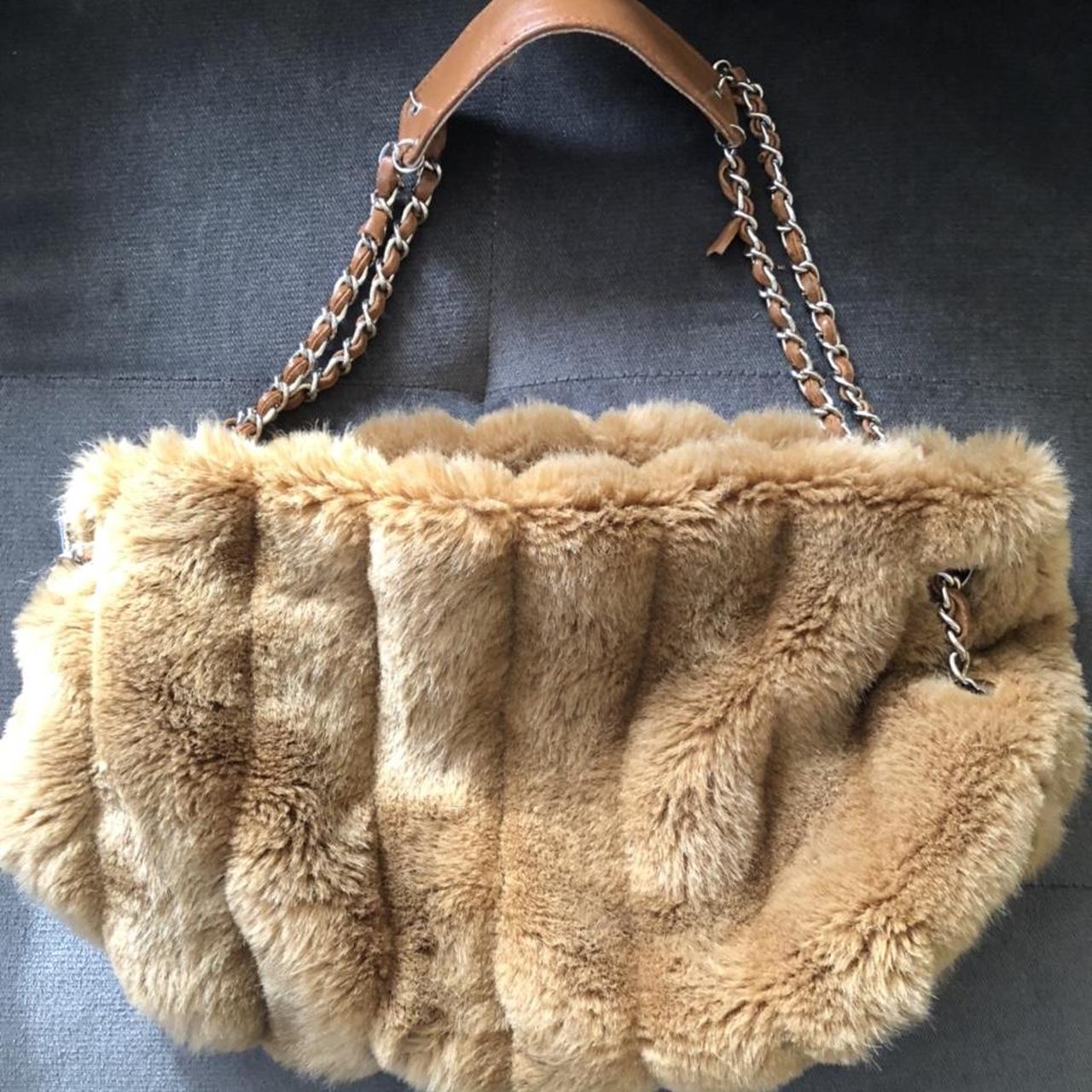 Super super soft rounded purse personally I have... - Depop